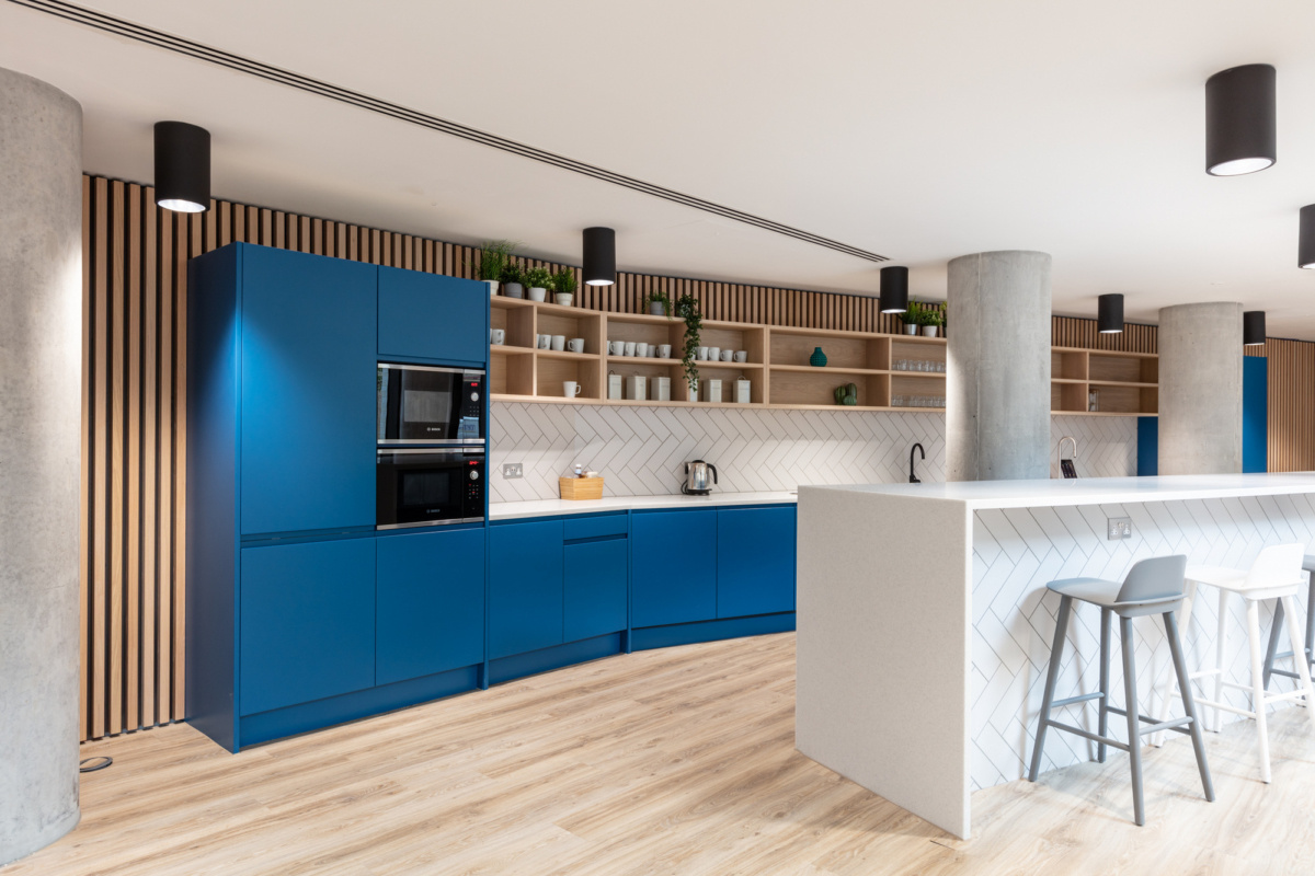 G2 Travel Offices - London | Office Snapshots