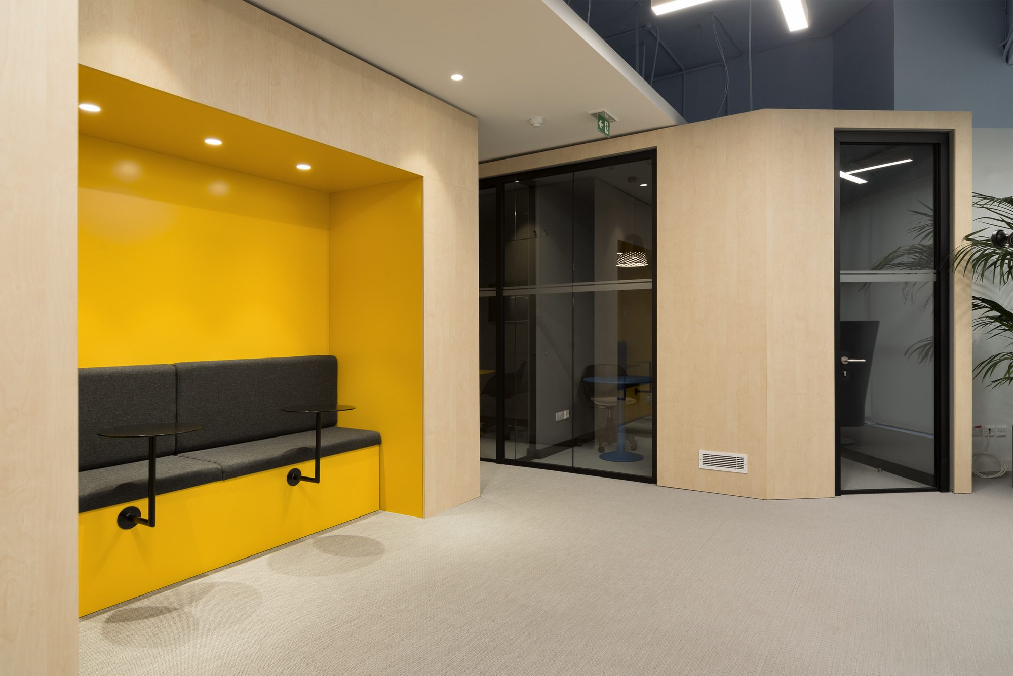 Groupe PSA Offices - Ta’ Xbiex | Office Snapshots