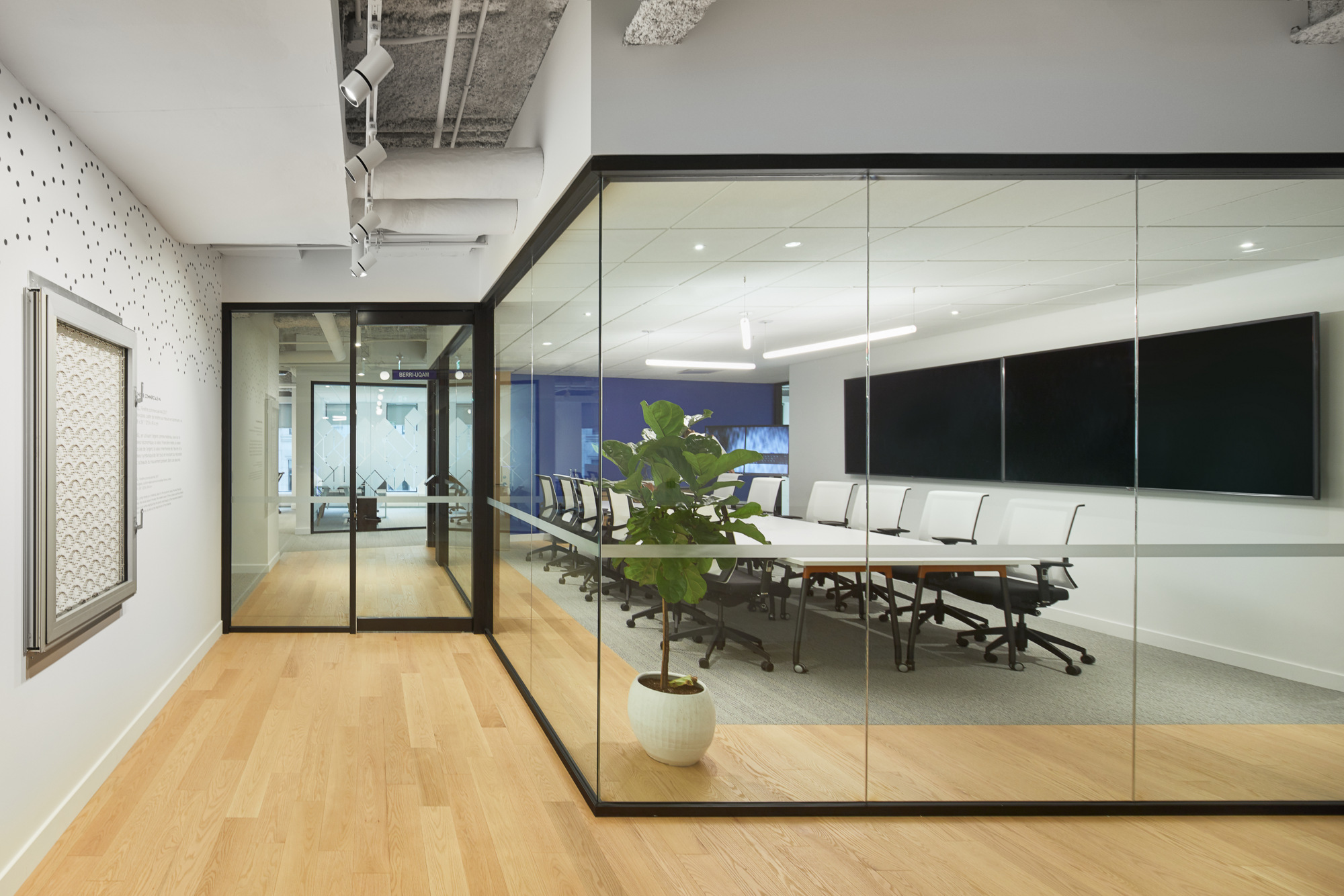 Montreal FinTech Station Coworking Offices - Montreal | Office Snapshots