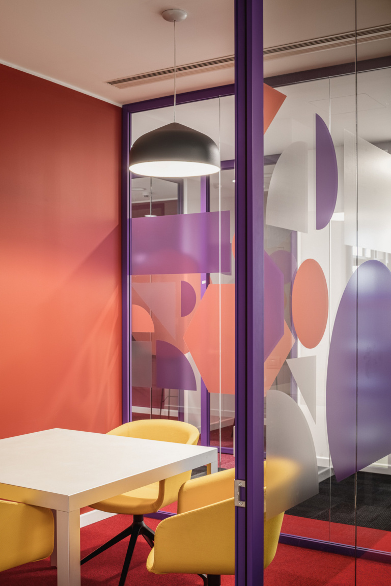 RS Components Offices - Milan | Office Snapshots