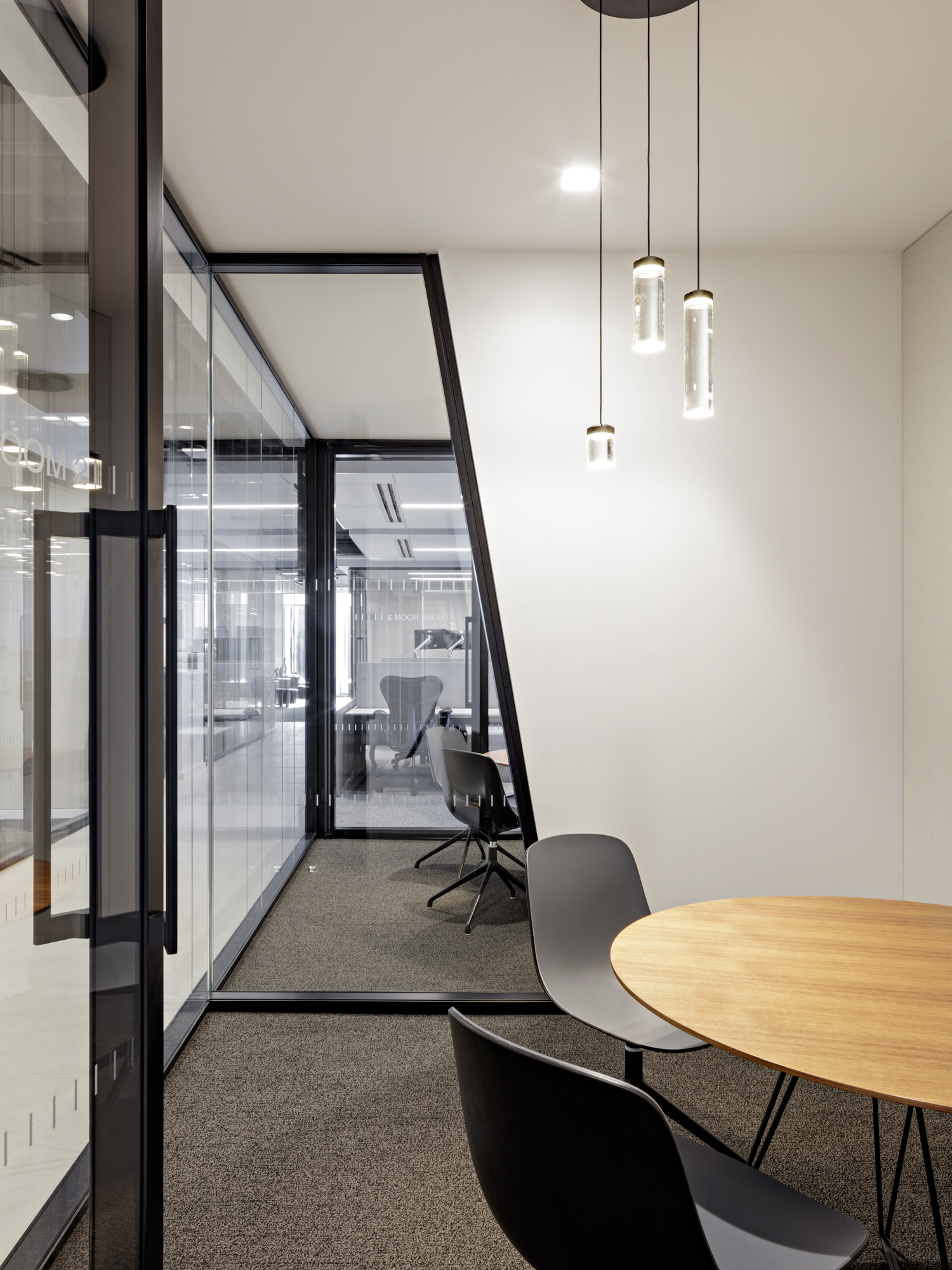 Waterfall Asset Management Offices - New York City | Office Snapshots