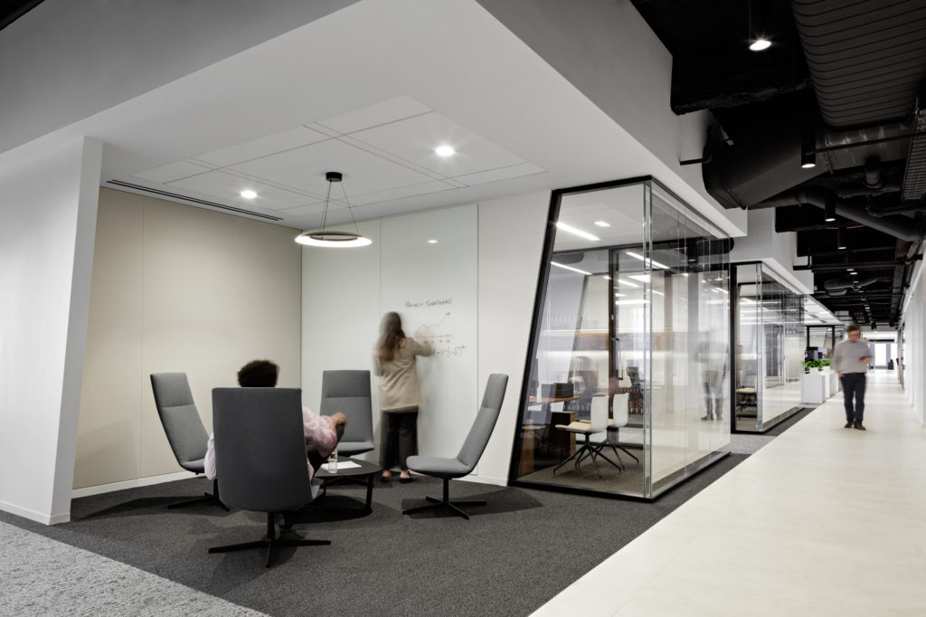 Waterfall Asset Management Offices - New York City | Office Snapshots