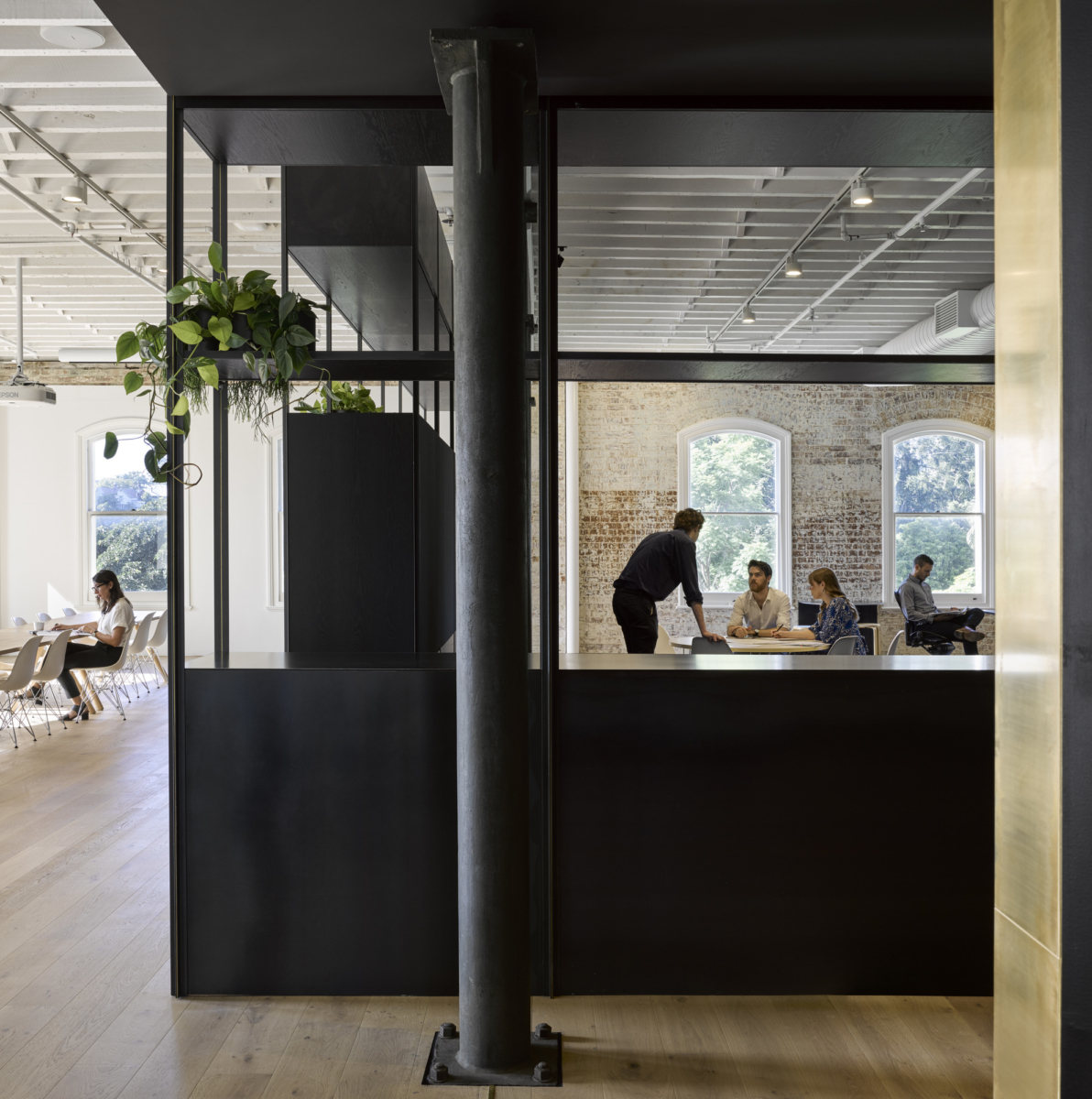 Cox Architecture Offices - Brisbane | Office Snapshots