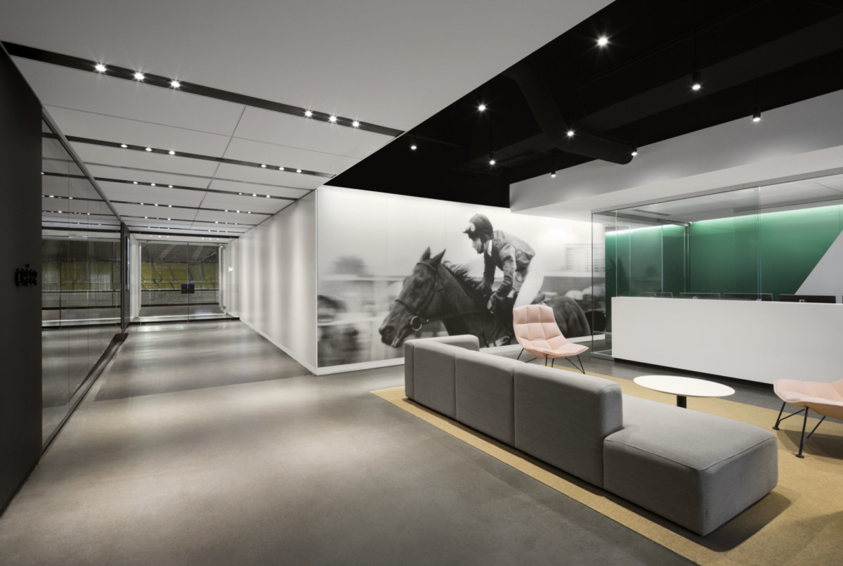 Desjardins Offices - Montreal | Office Snapshots