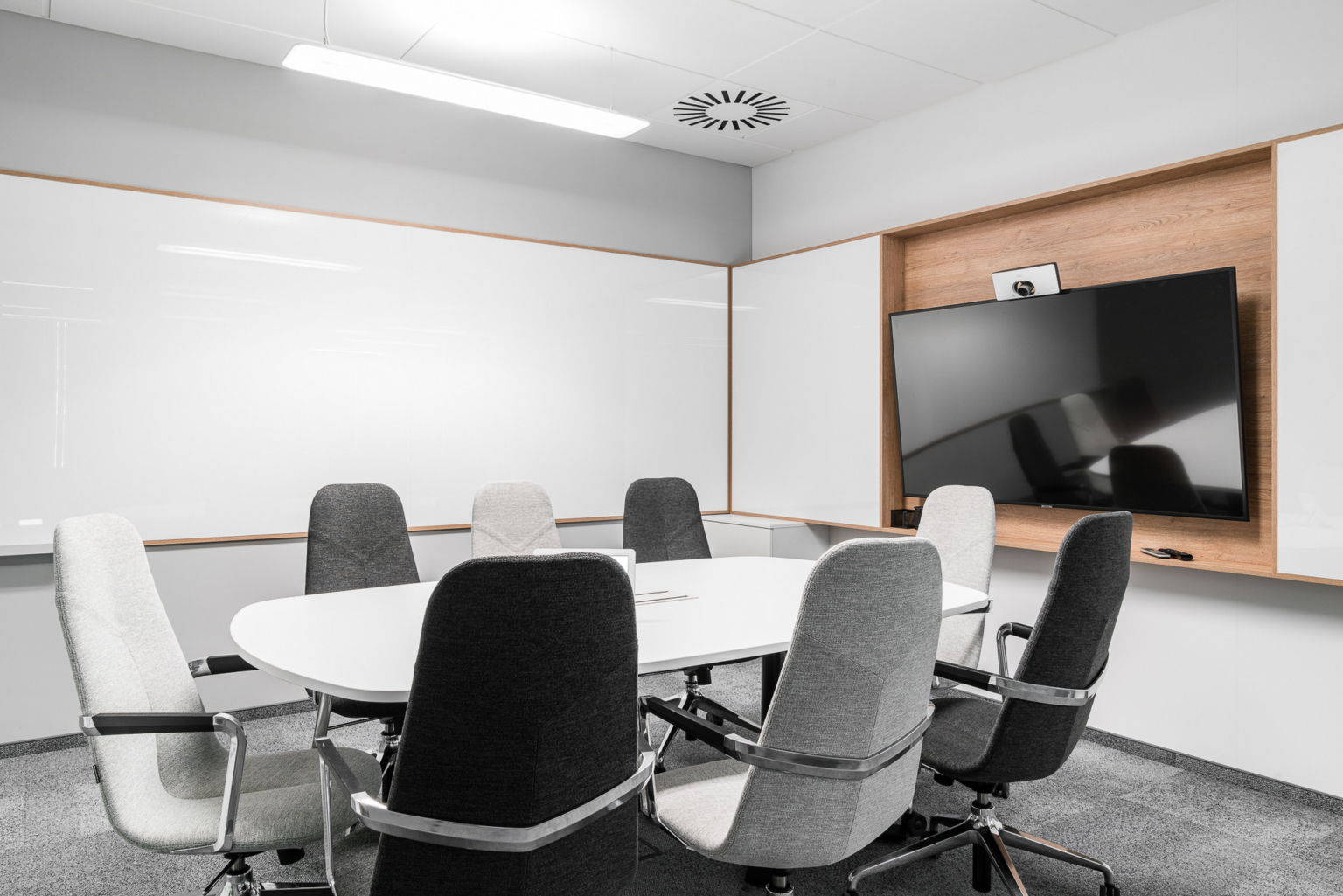 Oticon Offices - Warsaw | Office Snapshots