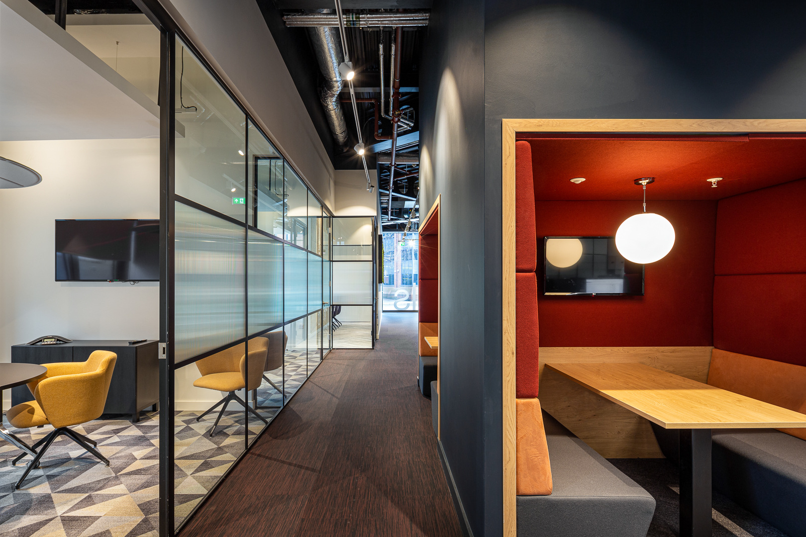 Savills Offices - Leeds | Office Snapshots