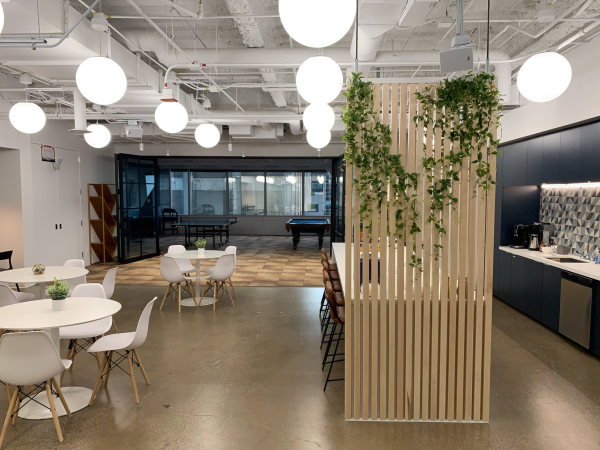 Icon Modern Custom Partitions | Office Snapshots