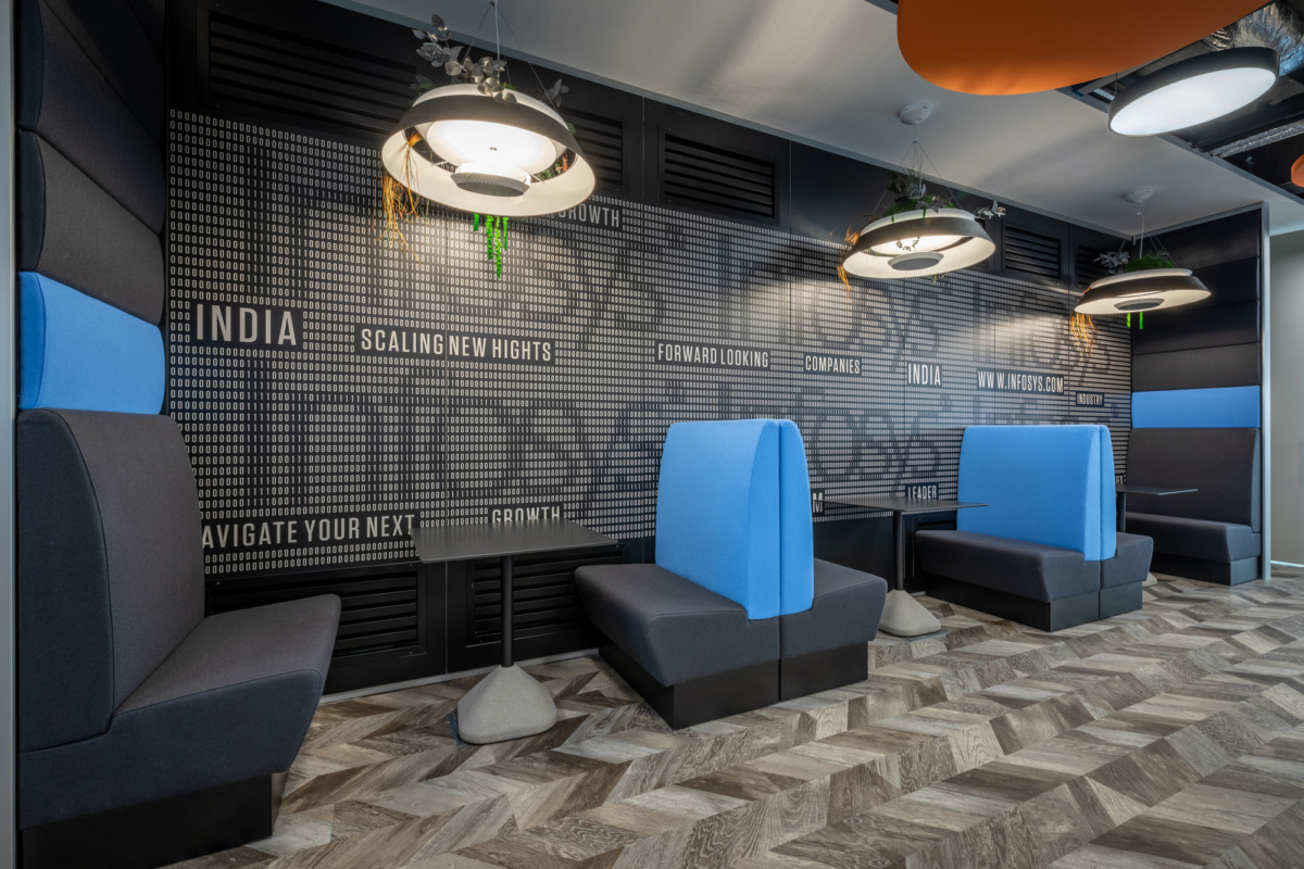 Infosys Consulting Offices - Bucharest | Office Snapshots