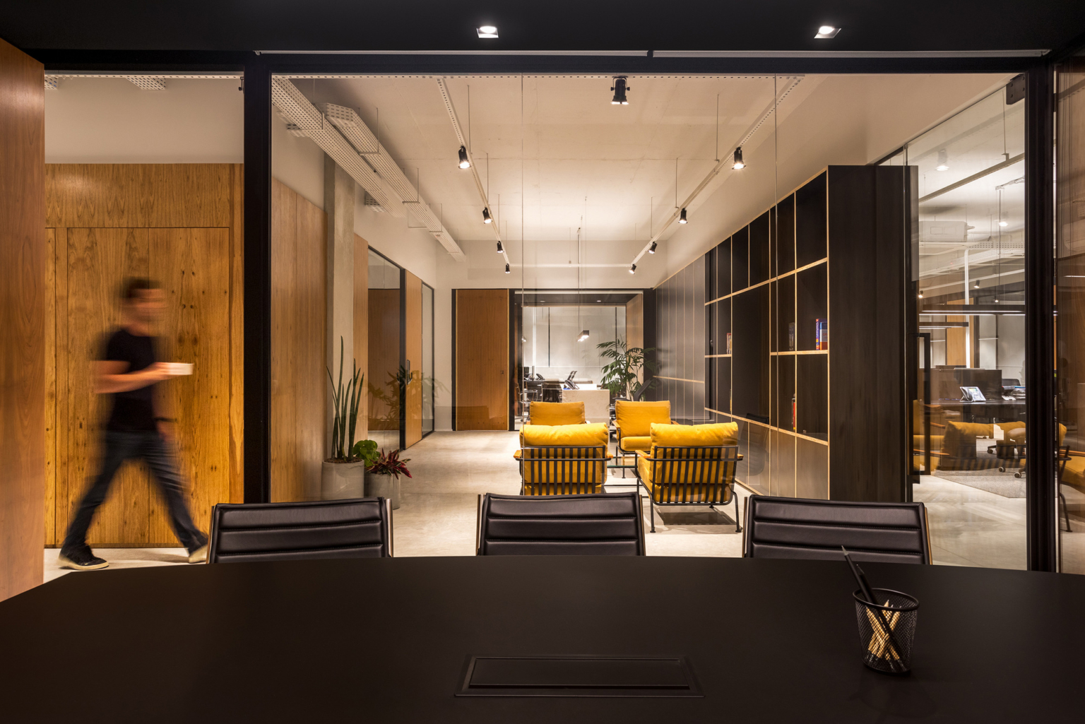 VLM|a Law Firm Offices - Curitiba | Office Snapshots