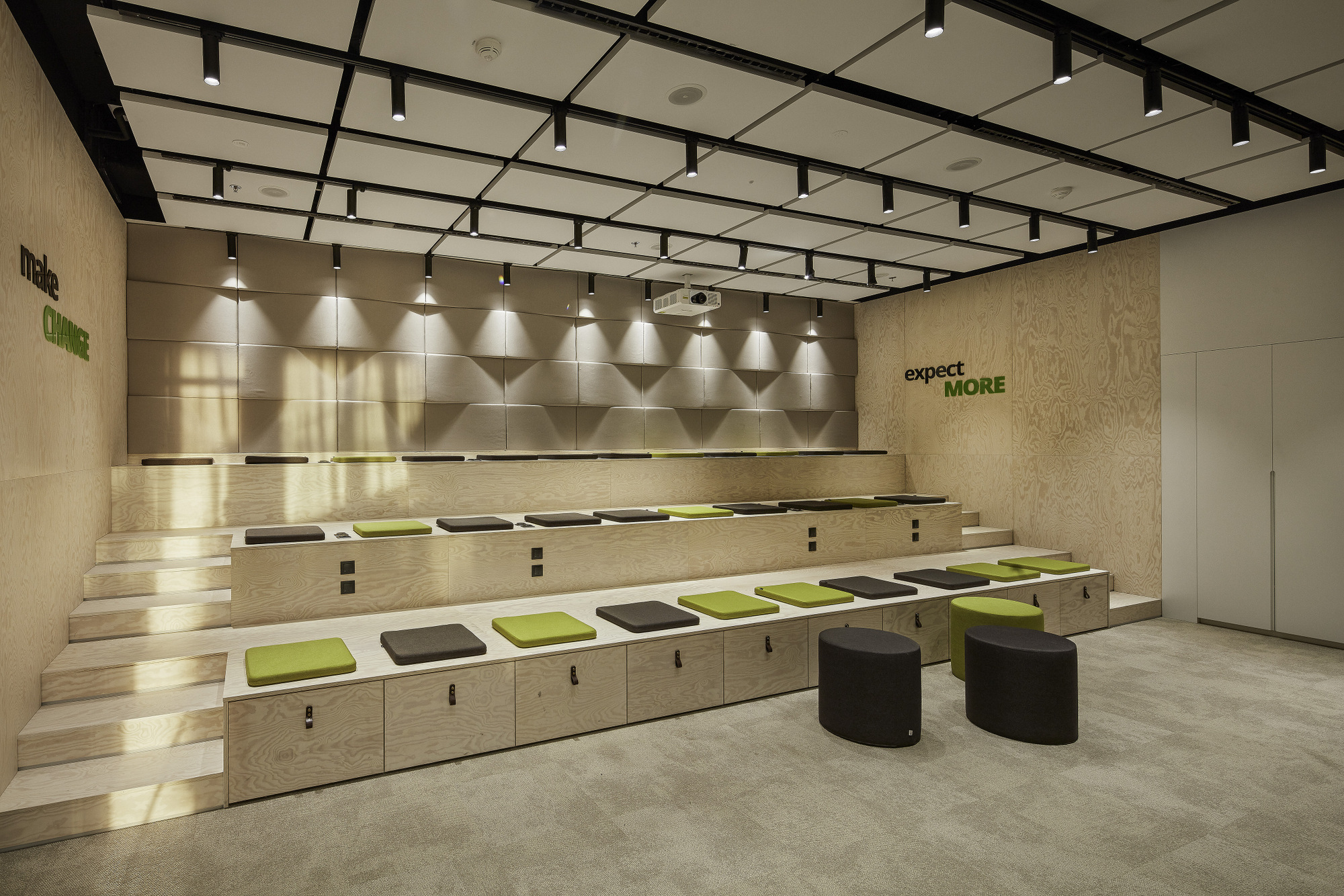 Deloitte Offices - Prague | Office Snapshots