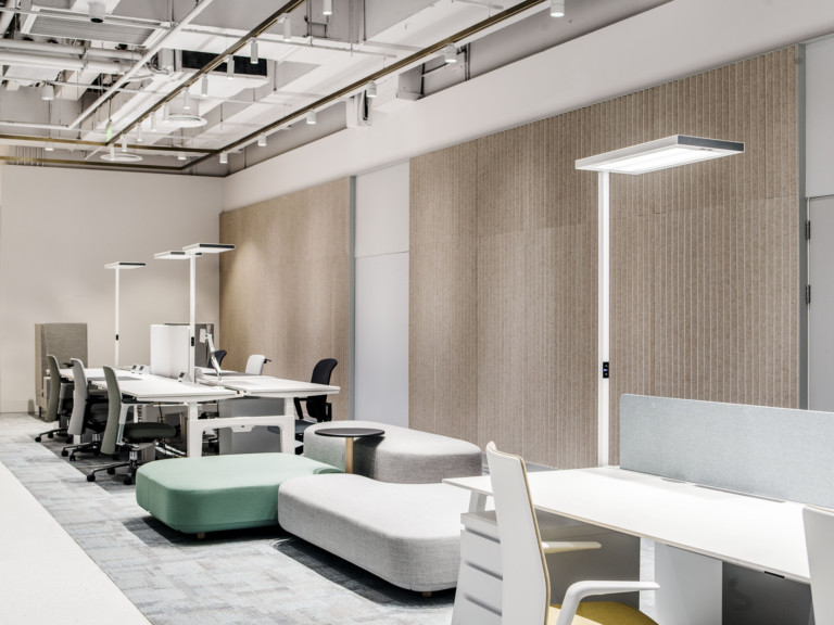 Element Plus Showroom - Shanghai | Office Snapshots