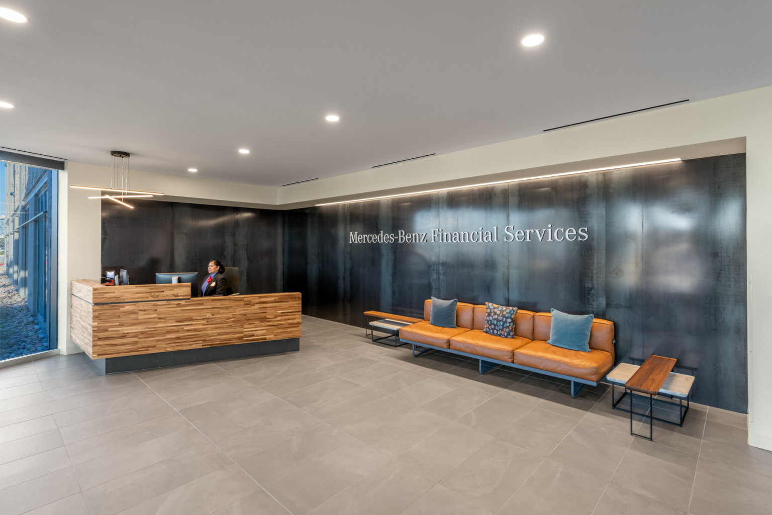 Mercedes-Benz Financial Services Headquarters - Fort Worth | Office ...