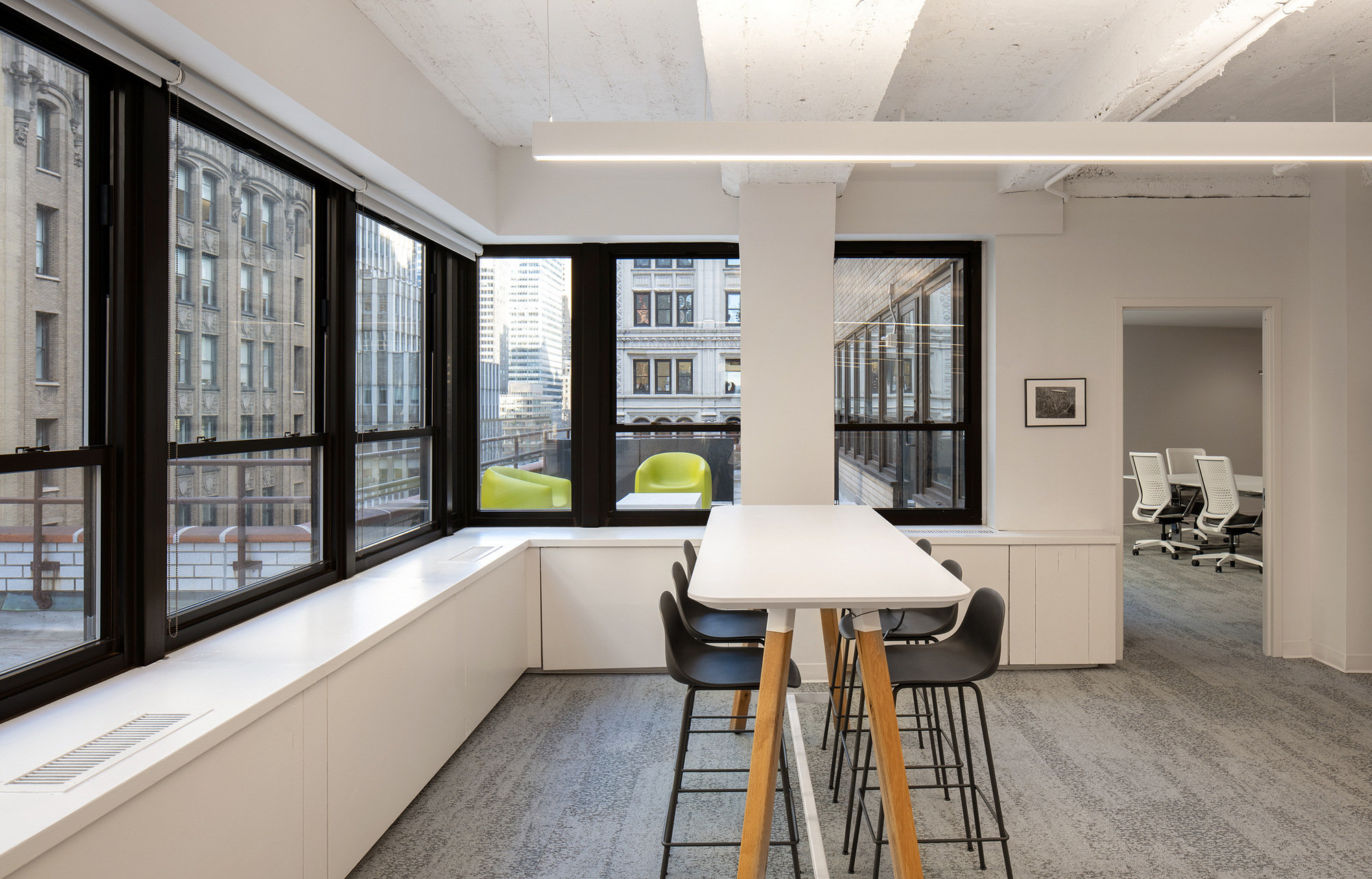 Phoenix MI Offices - New York City | Office Snapshots