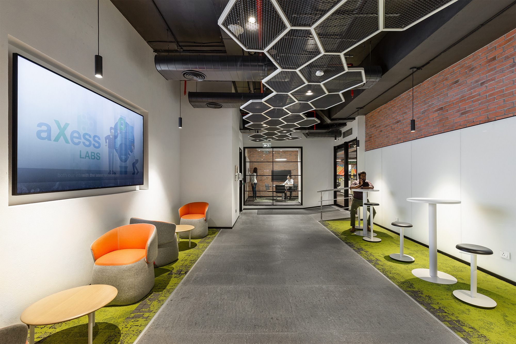 Standard Chartered Bank Offices - Bangalore - Office Snapshots