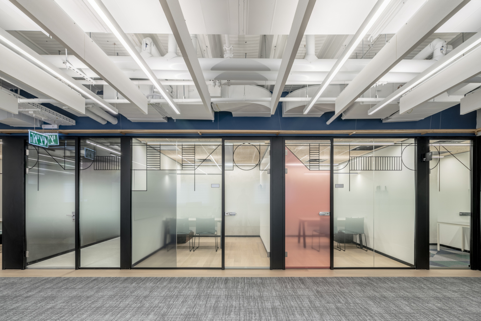 Confidential Client Offices - Hod Hasharon | Office Snapshots