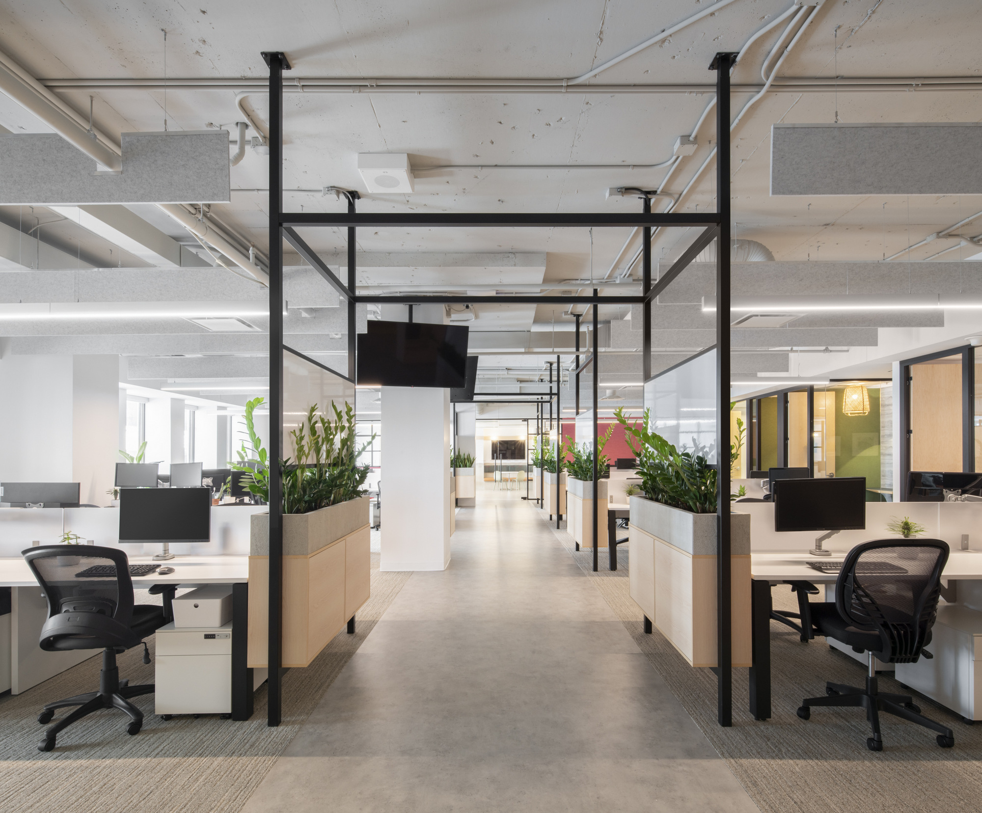 The Chamber of Commerce of Metropolitan Montreal Offices - Montreal ...