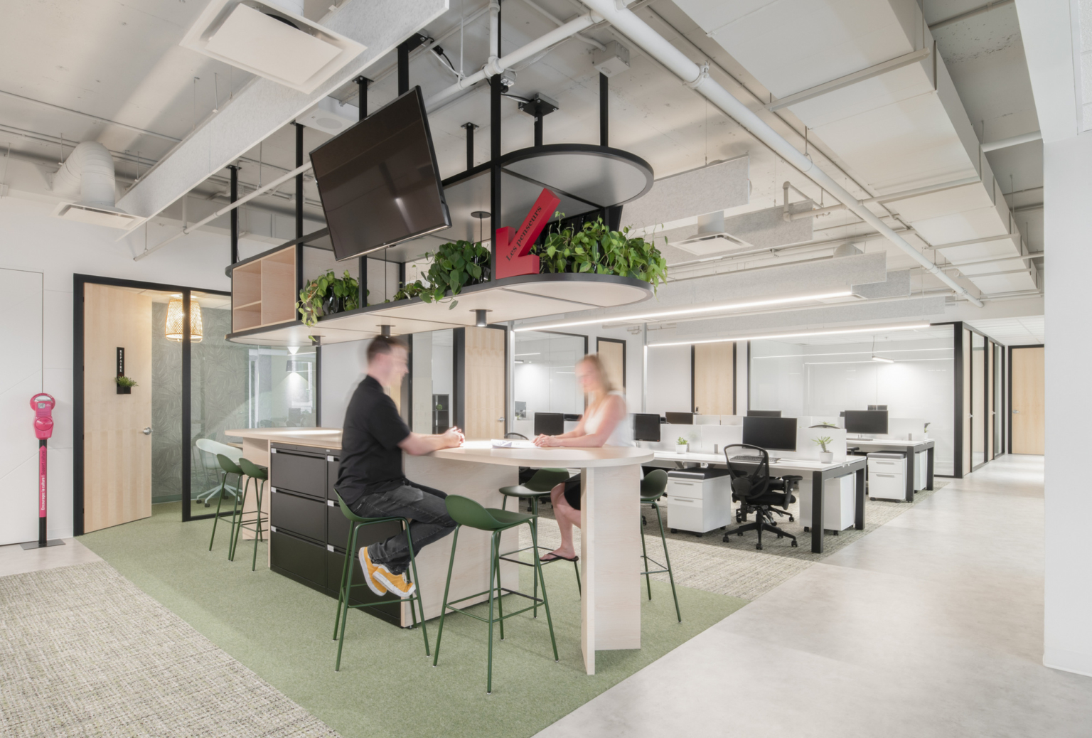 The Chamber of Commerce of Metropolitan Montreal Offices - Montreal ...