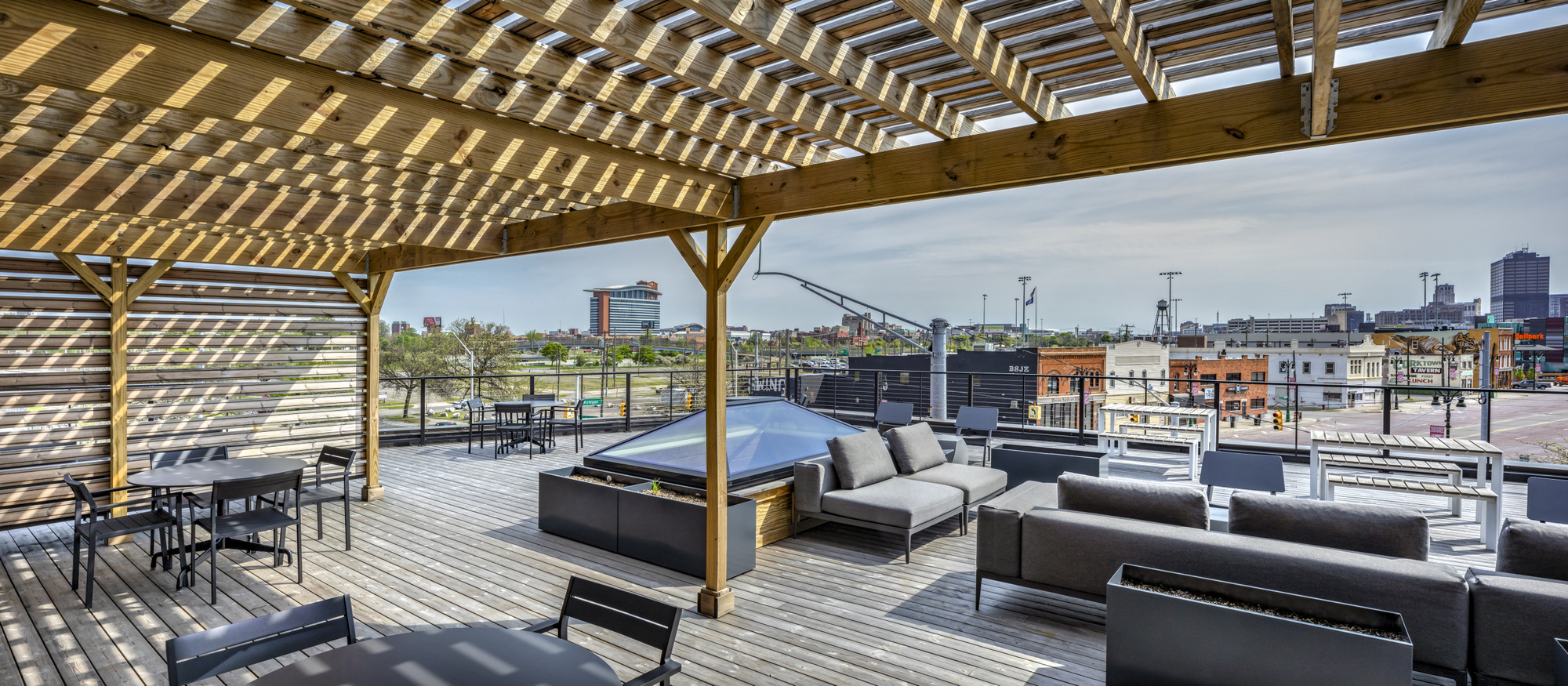 Ford Motor Company Offices - Detroit | Office Snapshots