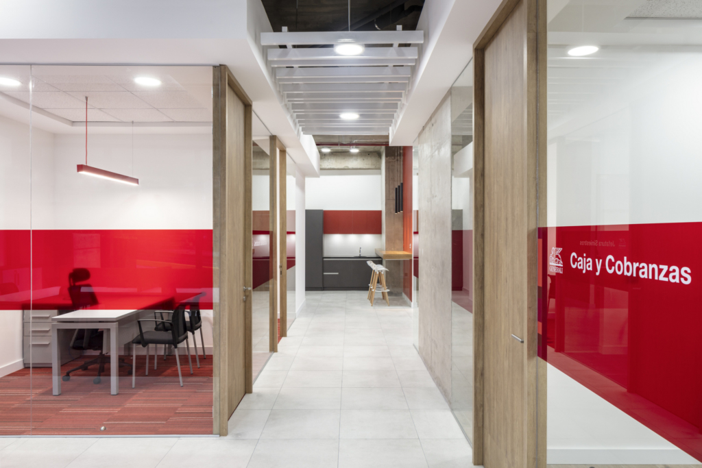 Generali Offices - Quito | Office Snapshots
