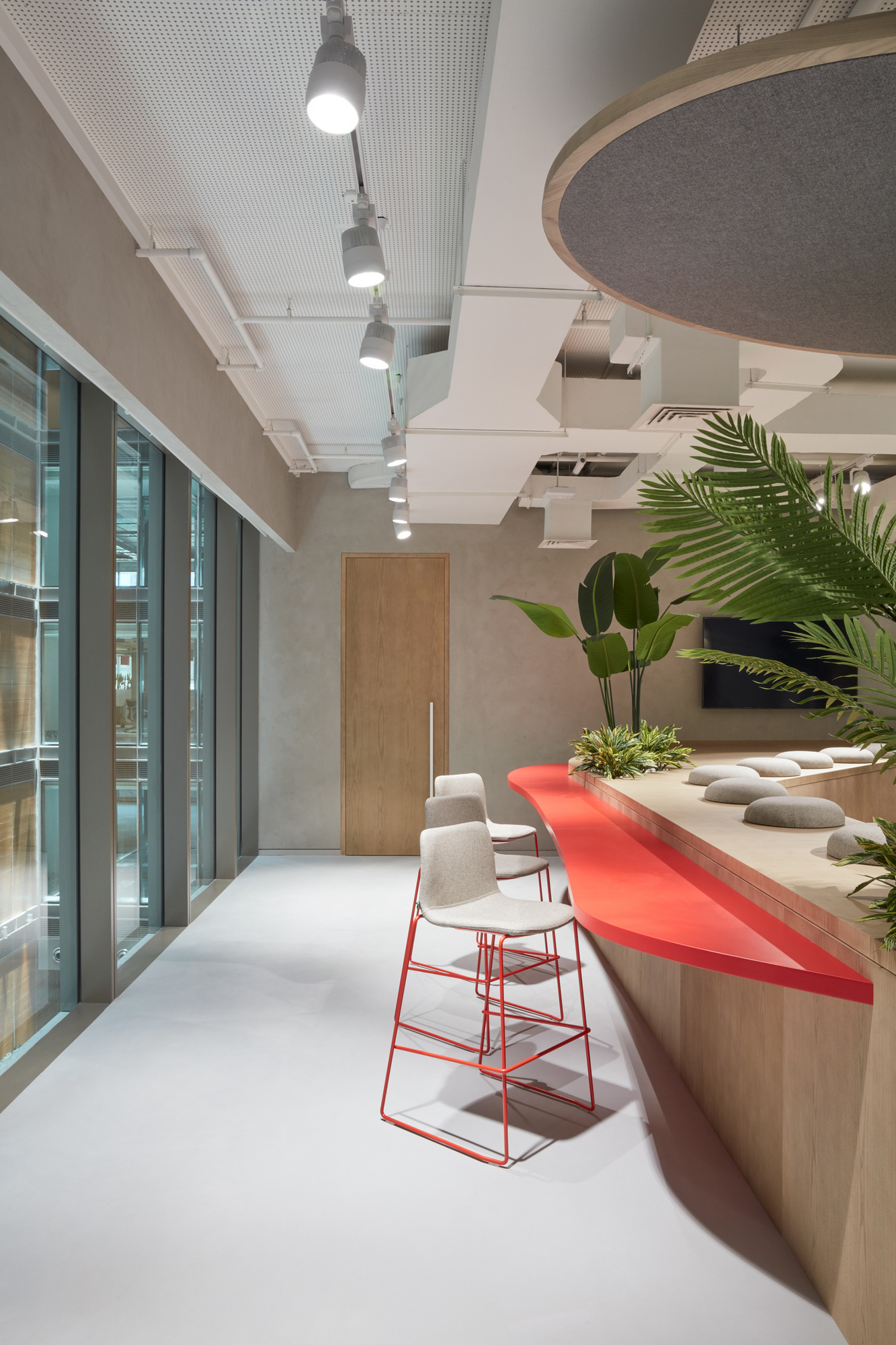 Takeda Pharmaceuticals Offices - Dubai | Office Snapshots