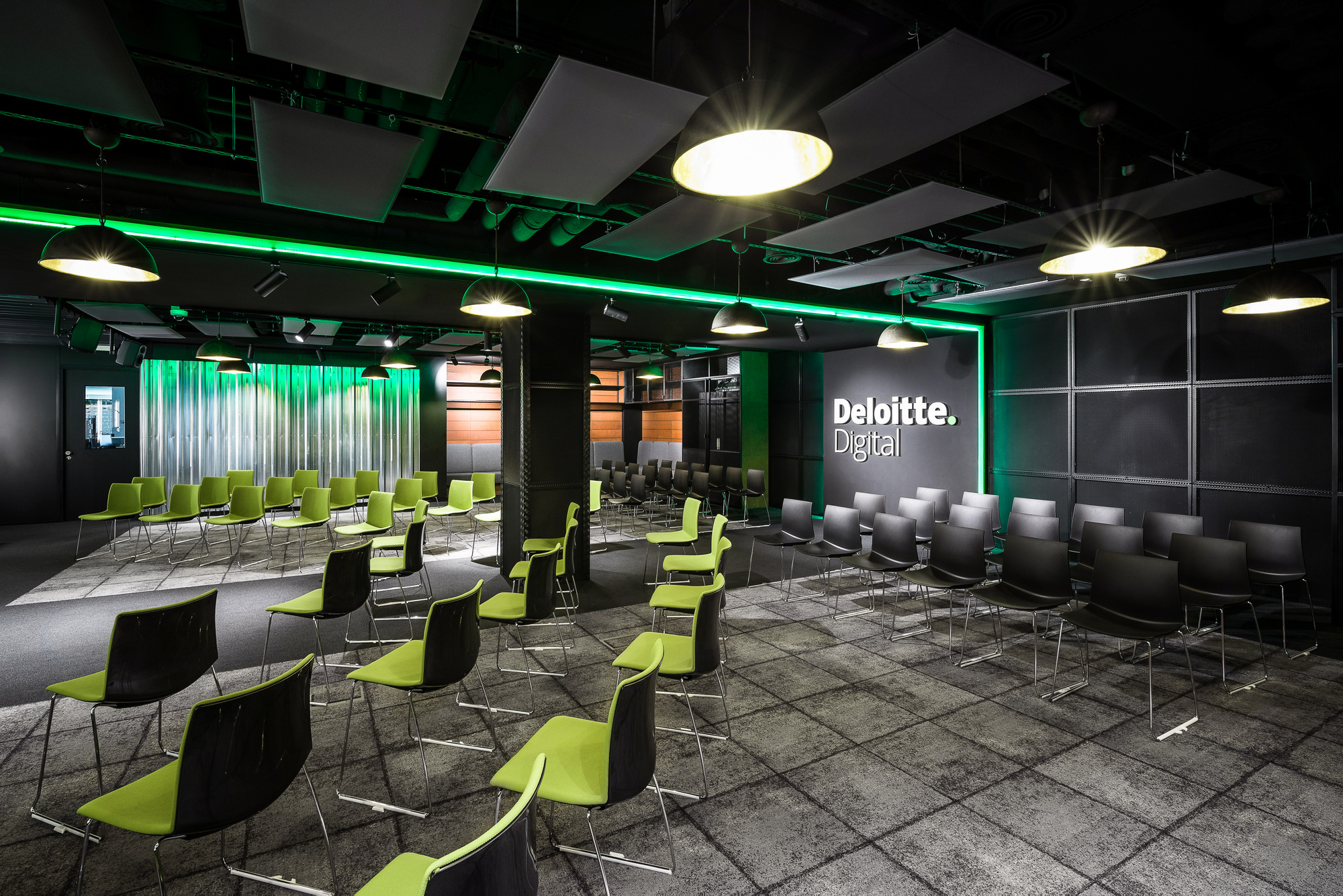 Deloitte Digital Offices - Bucharest | Office Snapshots