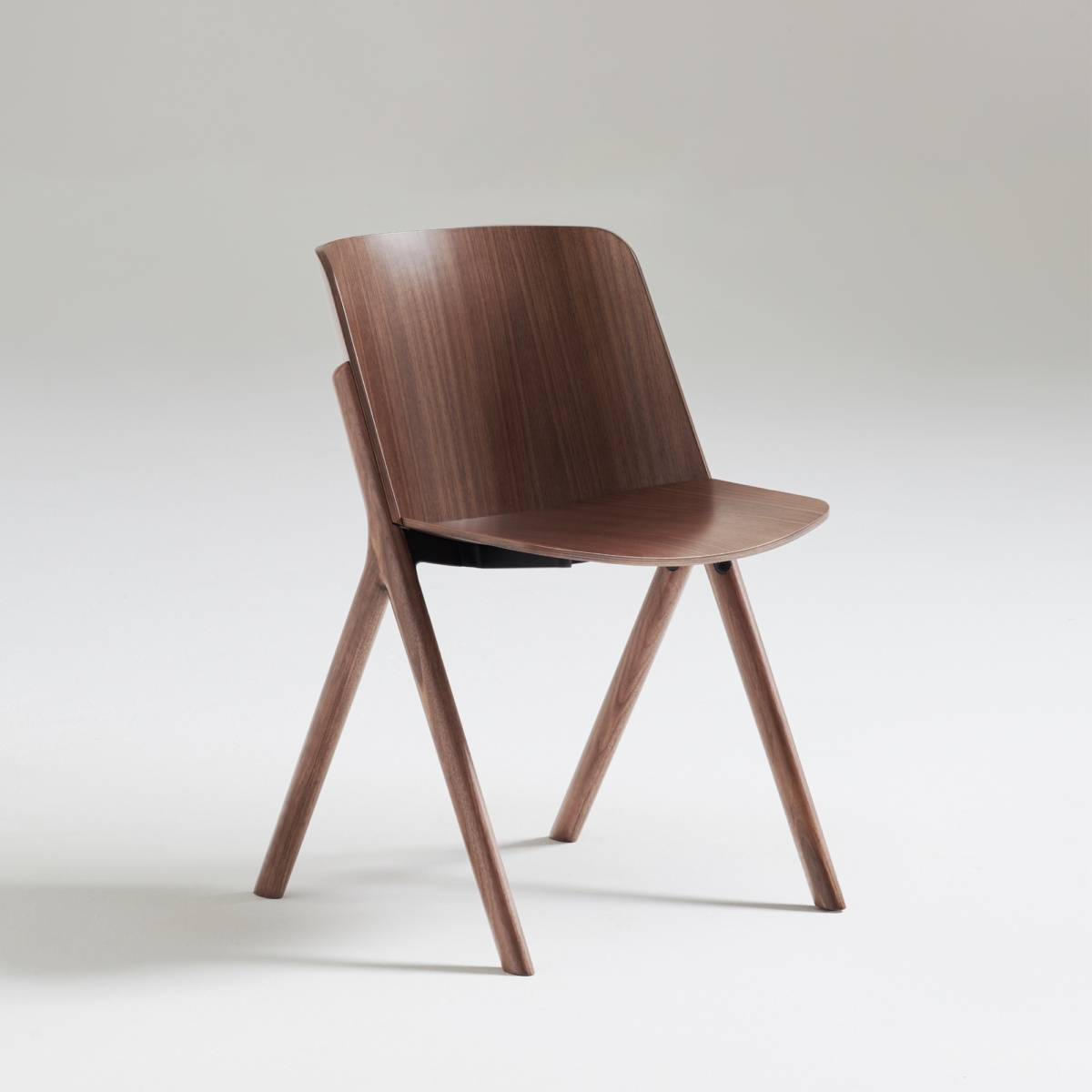 Davis Furniture Kayo | Office Snapshots