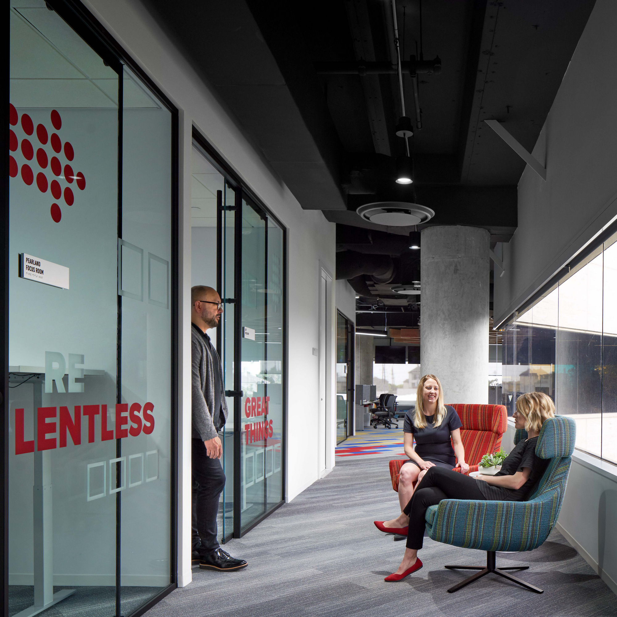 KHOU Offices - Houston | Office Snapshots