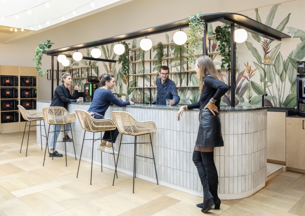 Mediawan Offices - Paris | Office Snapshots