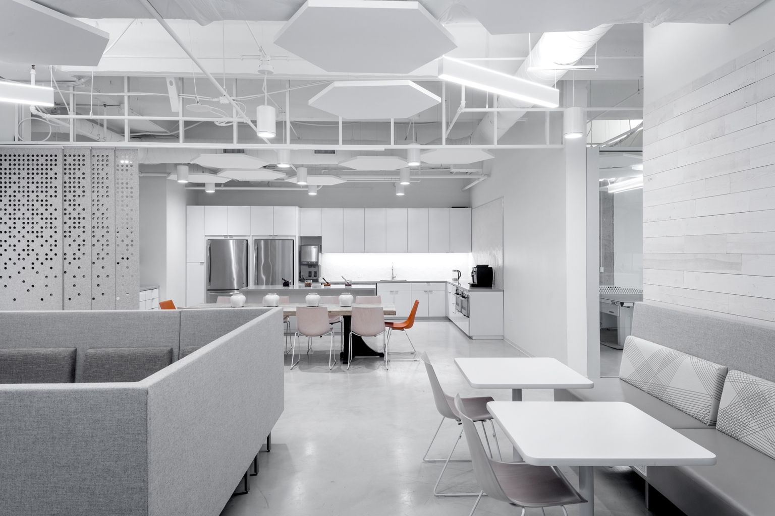 Primary Services Offices - Houston | Office Snapshots