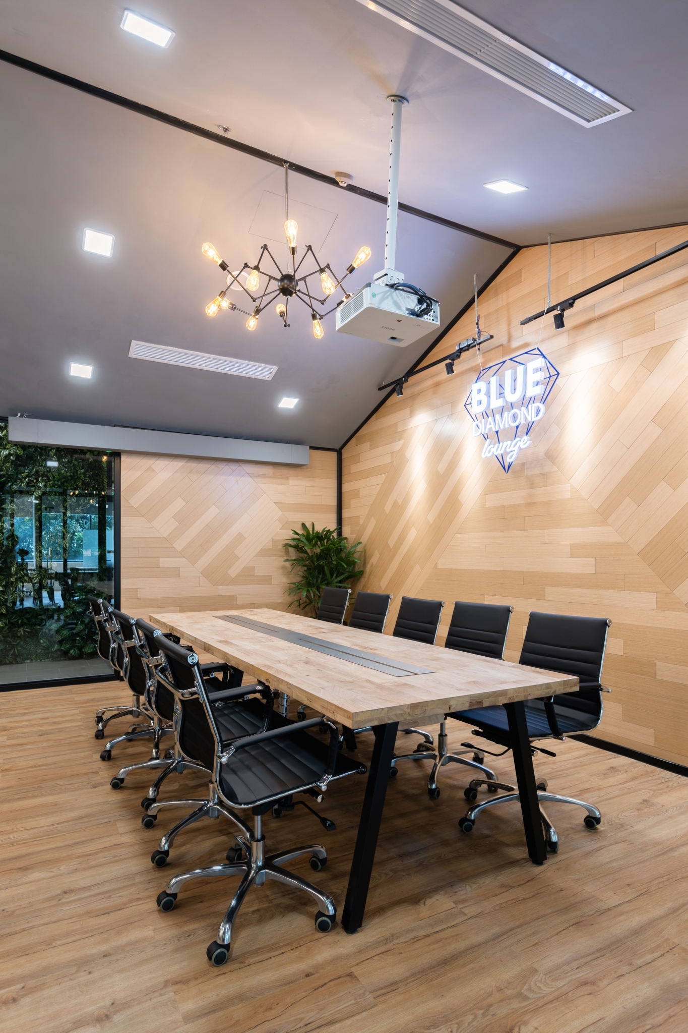 Prudential Offices - Hanoi | Office Snapshots
