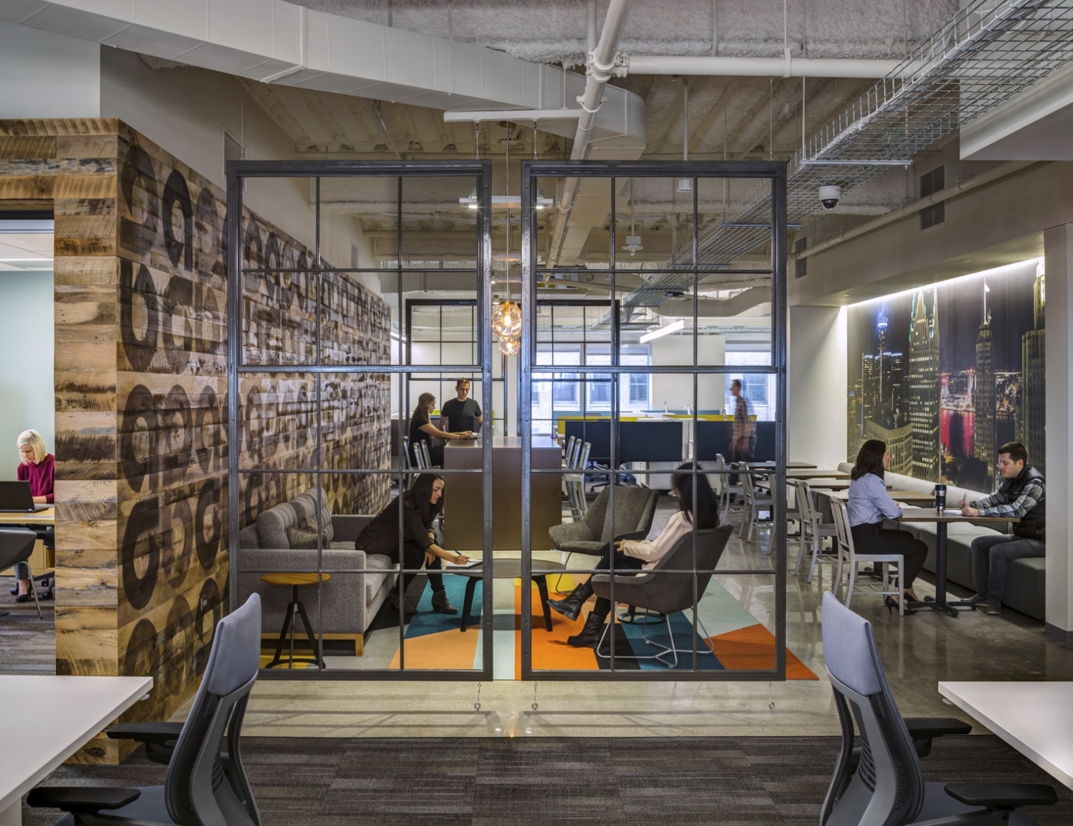 Ally Financial Regional Headquarters - Detroit | Office Snapshots