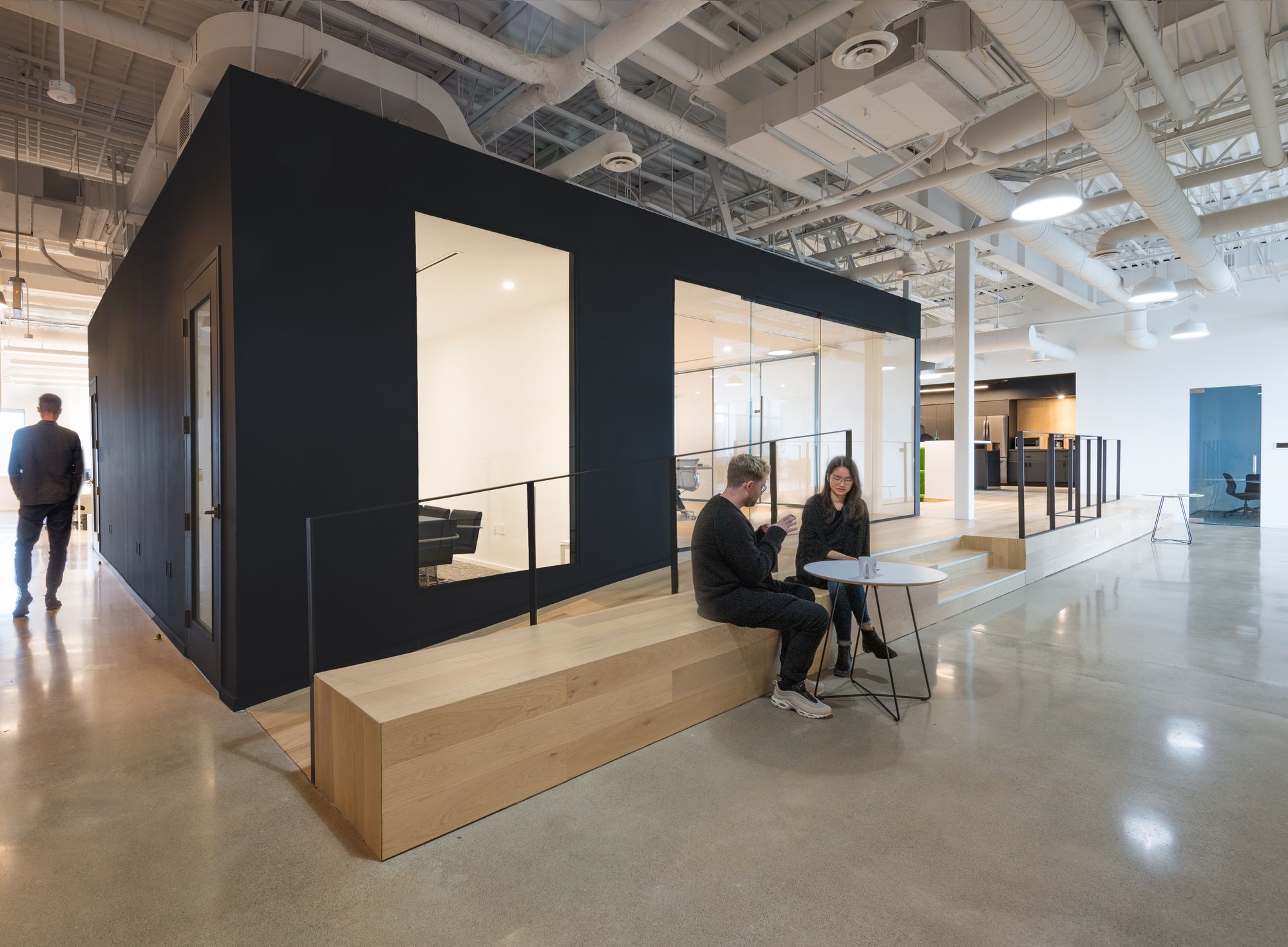 Arrivals + Departures Offices – Toronto – INDesign Marketing Services