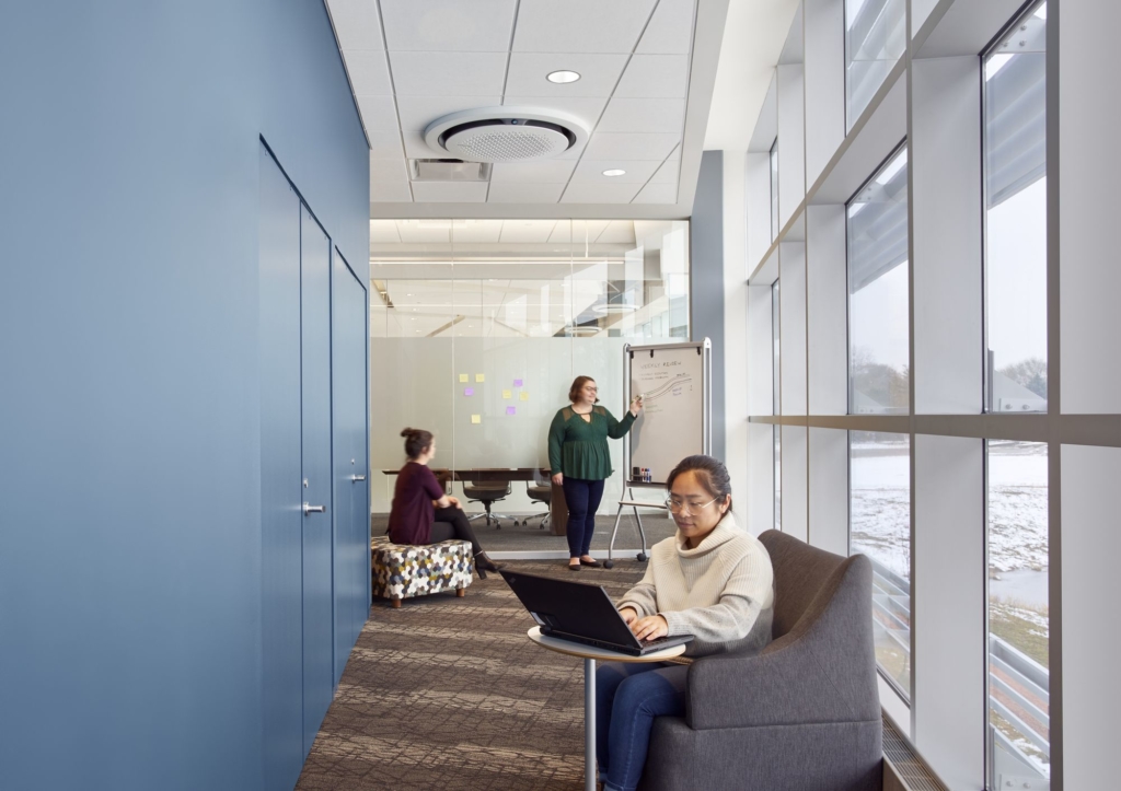 ITR Concession Co. Offices - Elkhart | Office Snapshots