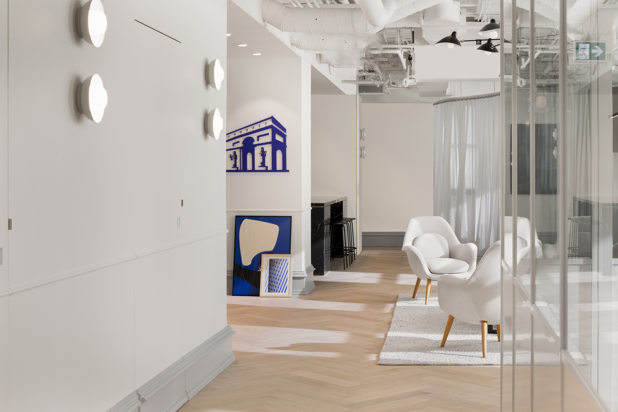 BlueArck Private Equity Offices - Vancouver | Office Snapshots