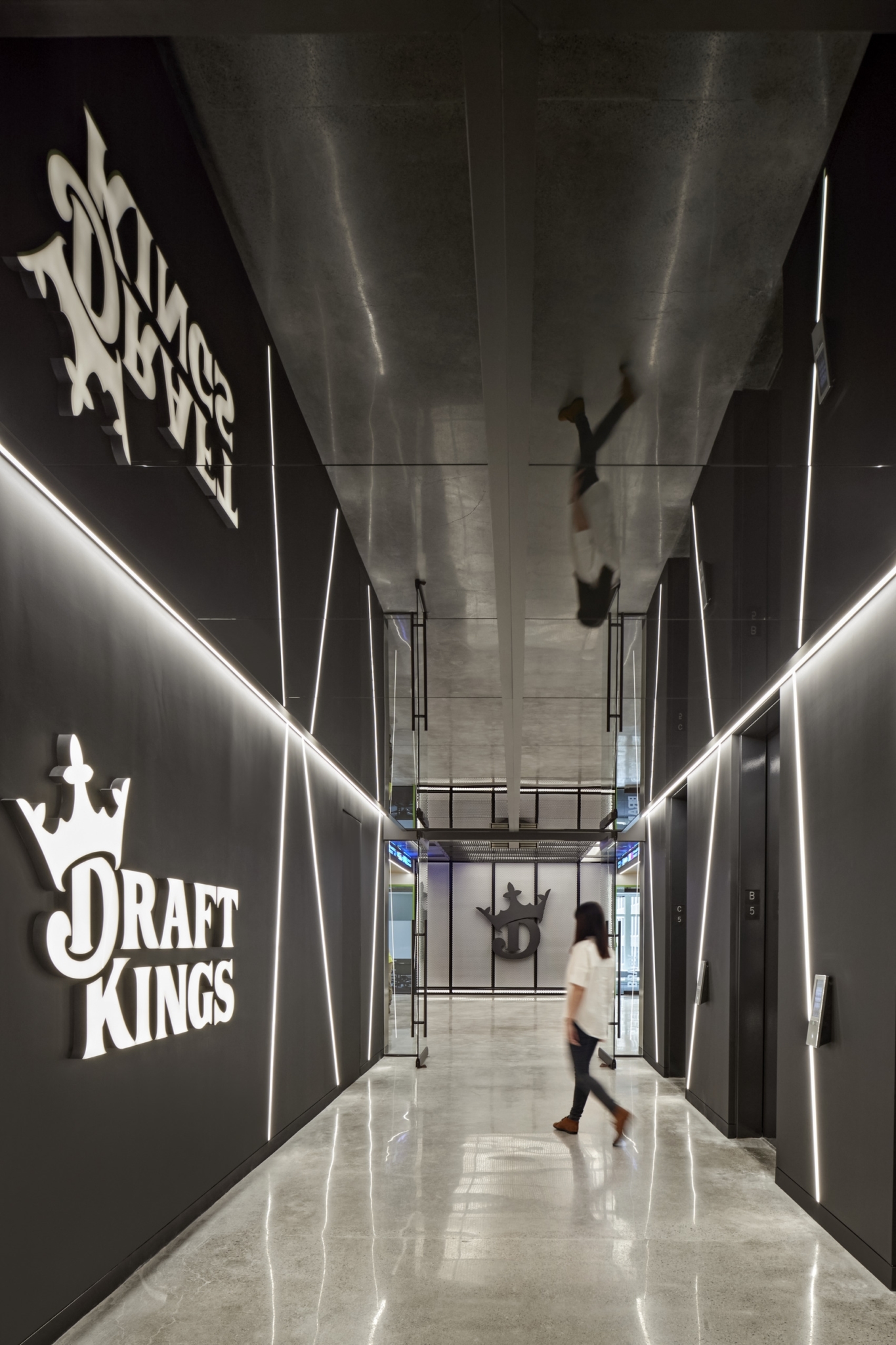 DraftKings Headquarters - Boston | Office Snapshots