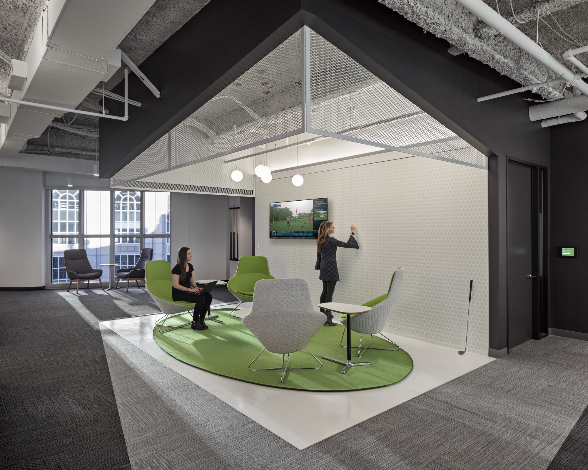 DraftKings Headquarters – Boston – INDesign Marketing Services