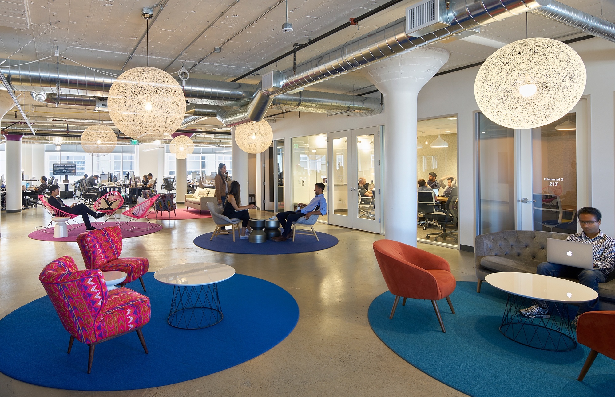 Lyft Headquarters - San Francisco | Office Snapshots