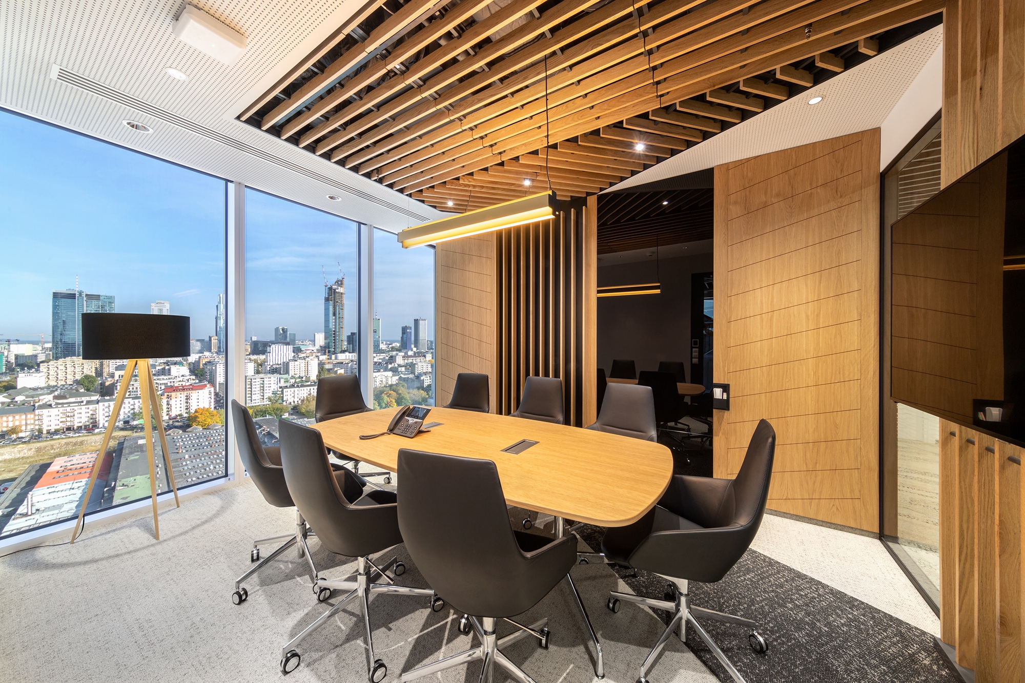 Oracle Offices - Warsaw | Office Snapshots