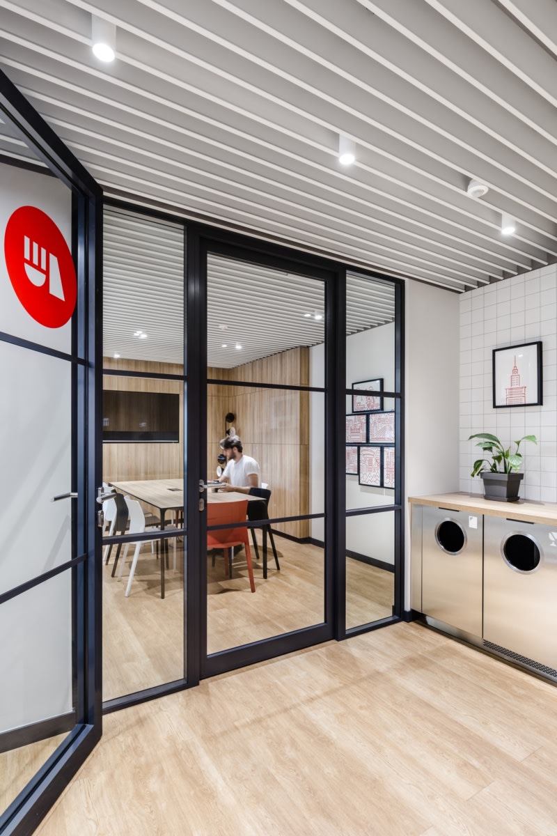 STRABAG Real Estate Offices - Warsaw | Office Snapshots