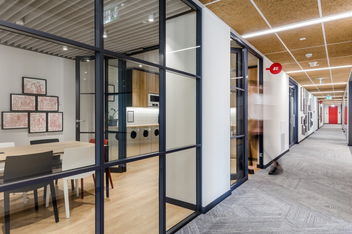 STRABAG Real Estate Offices - Warsaw | Office Snapshots