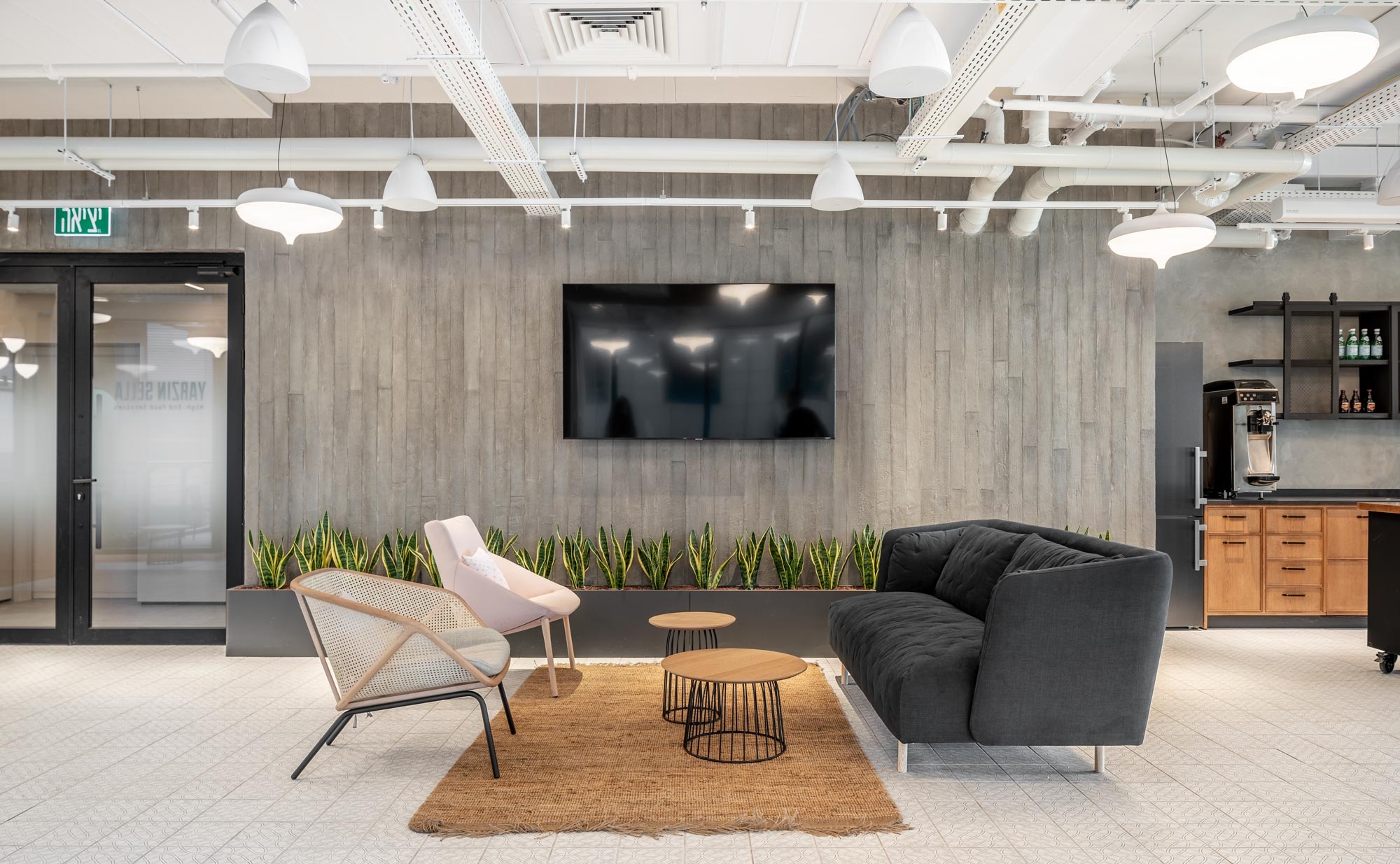 High-End Food Service Company Offices - Tel Aviv | Office Snapshots