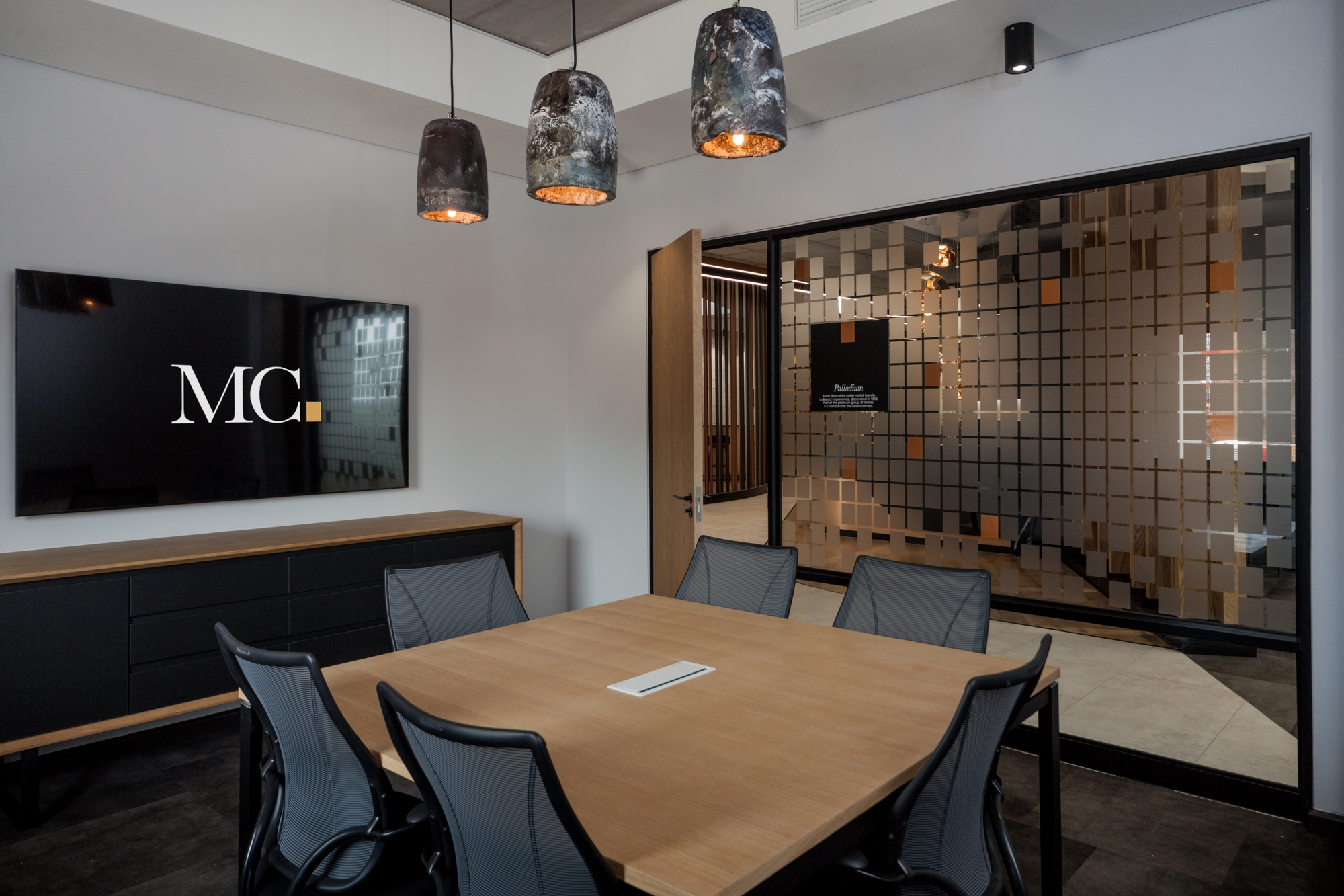 MC Offices - Johannesburg | Office Snapshots