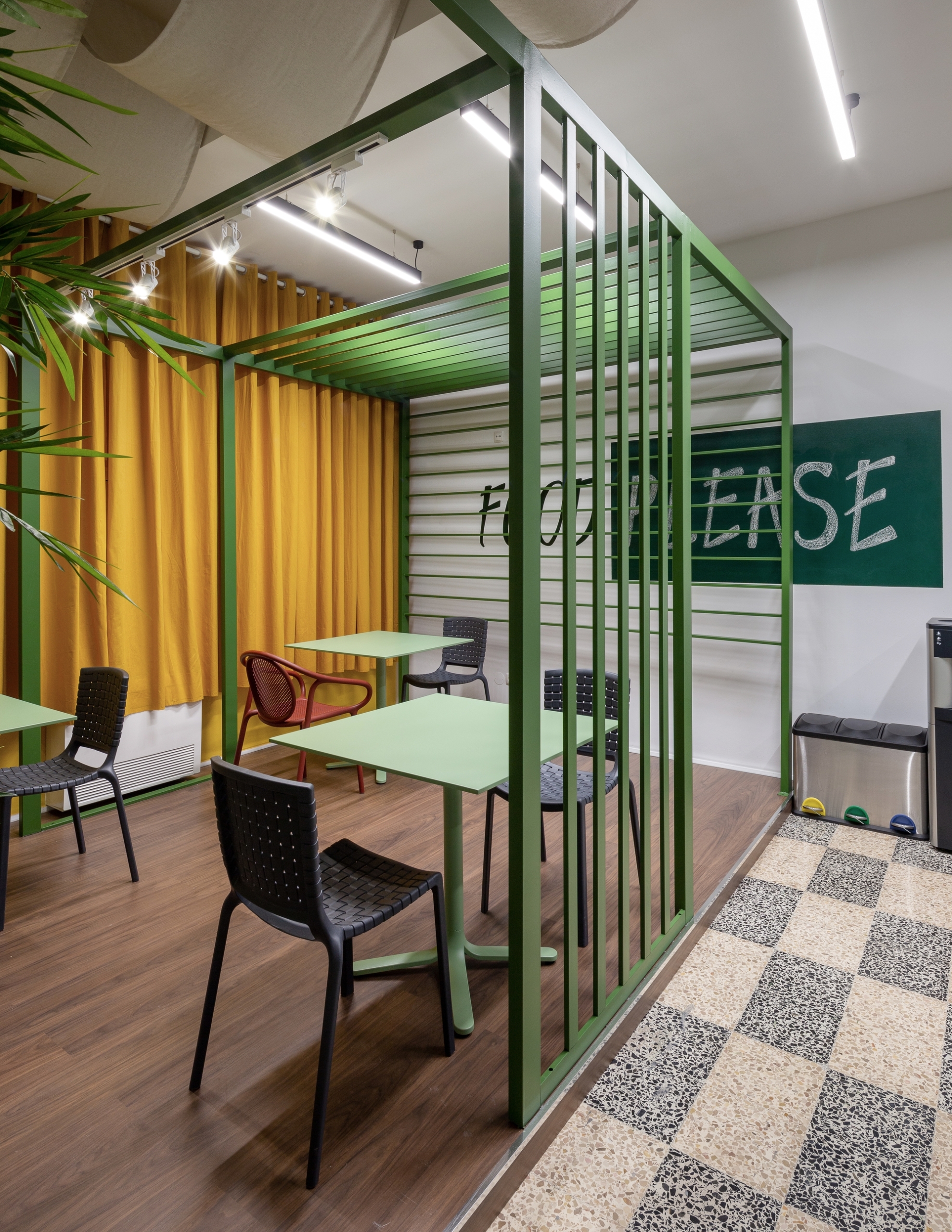 RB Pharma Offices - Lisbon | Office Snapshots