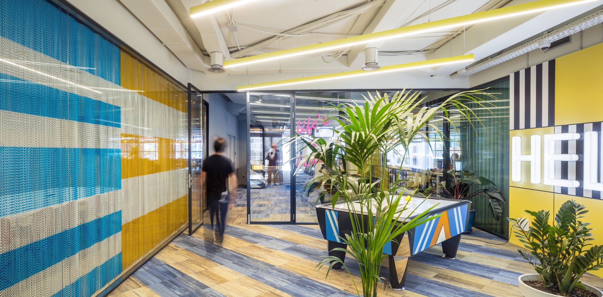 Effective Communication Offices - Barcelona | Office Snapshots