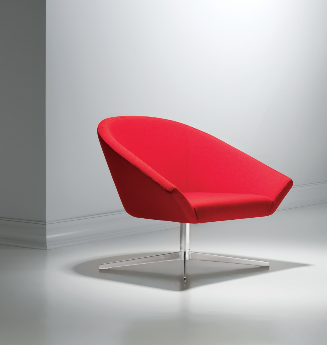 Bernhardt Design Remy Lounge | Office Snapshots