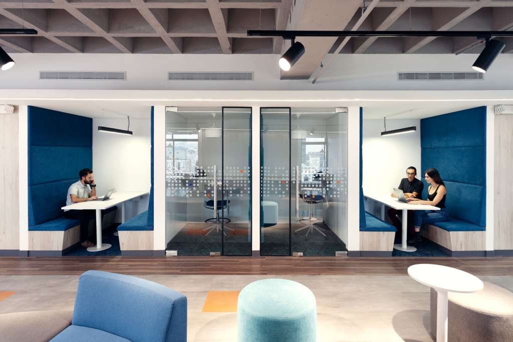 BMI Offices - Quito | Office Snapshots