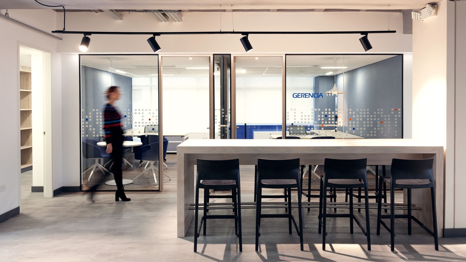 BMI Offices - Quito | Office Snapshots