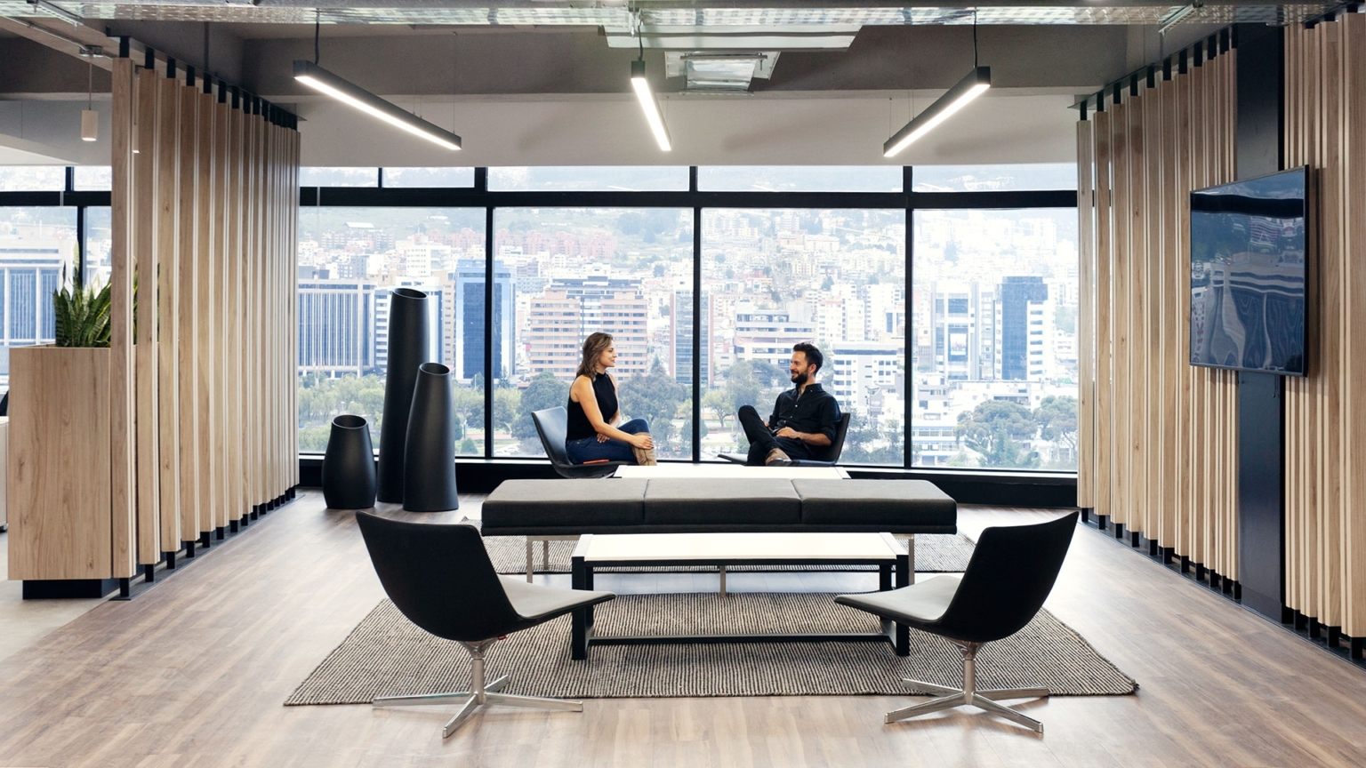 BMI Offices - Quito | Office Snapshots