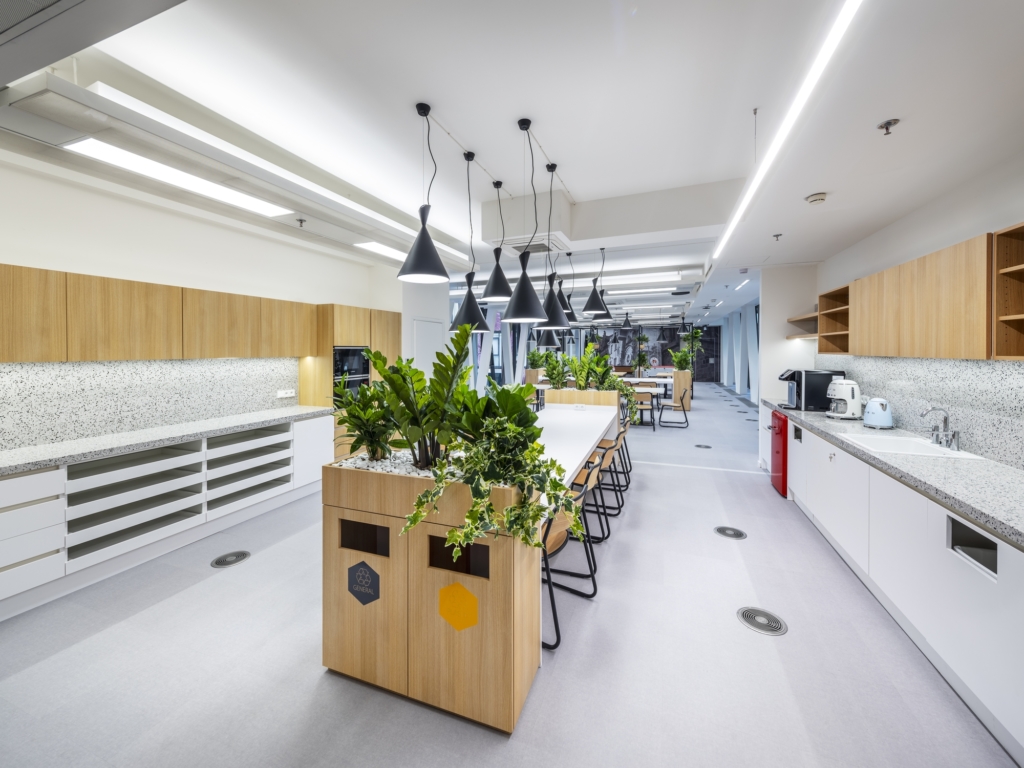 Pure Storage Offices - Prague | Office Snapshots