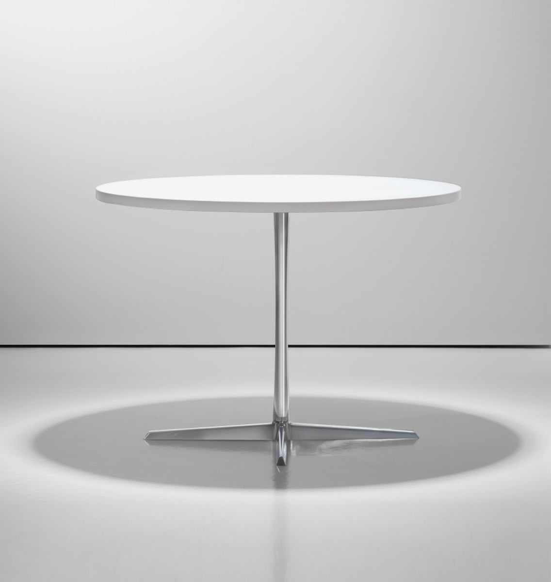 Bernhardt Design Vue Table | Office Snapshots